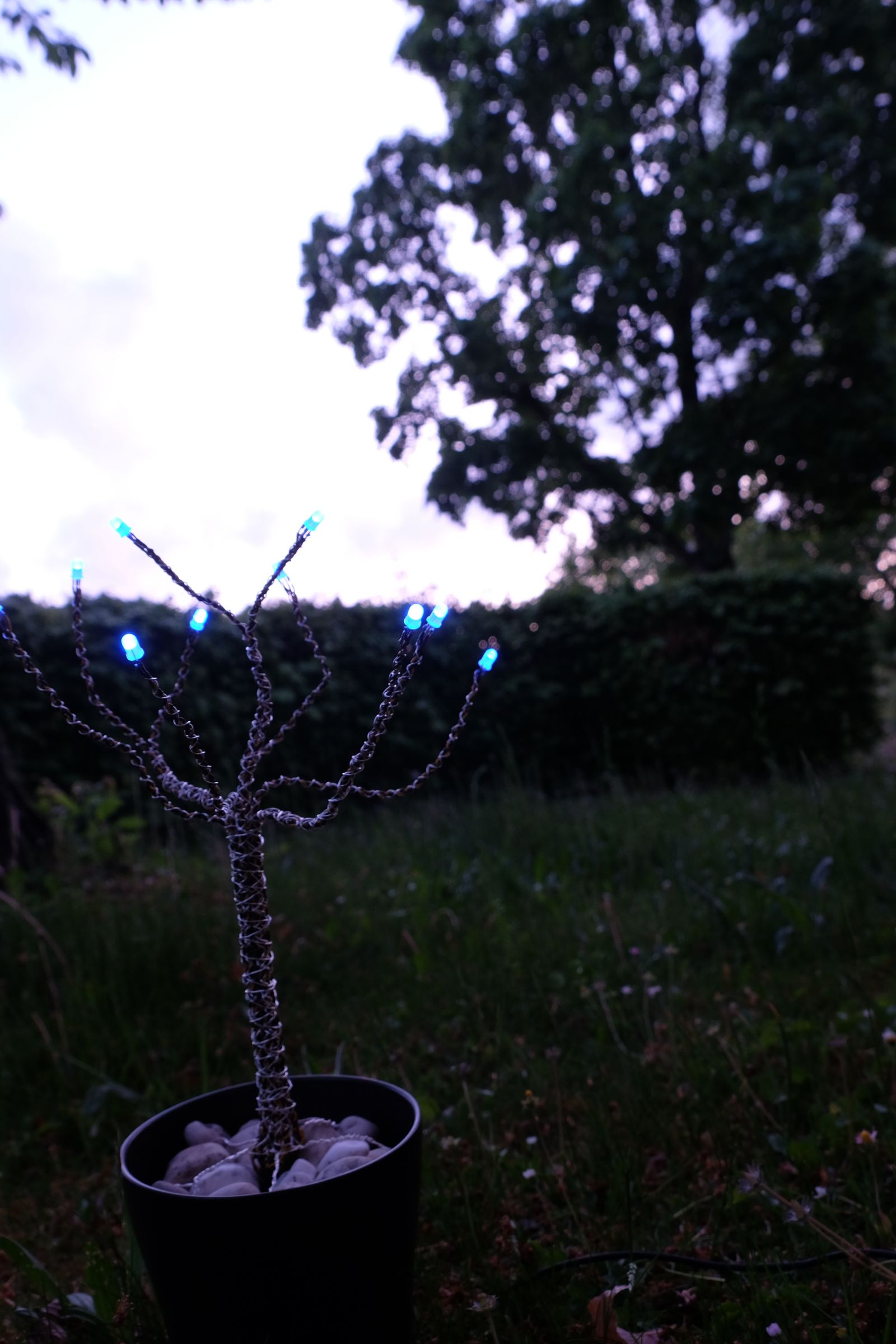 RGB-LED Wire Tree : 9 Steps (with Pictures) - Instructables