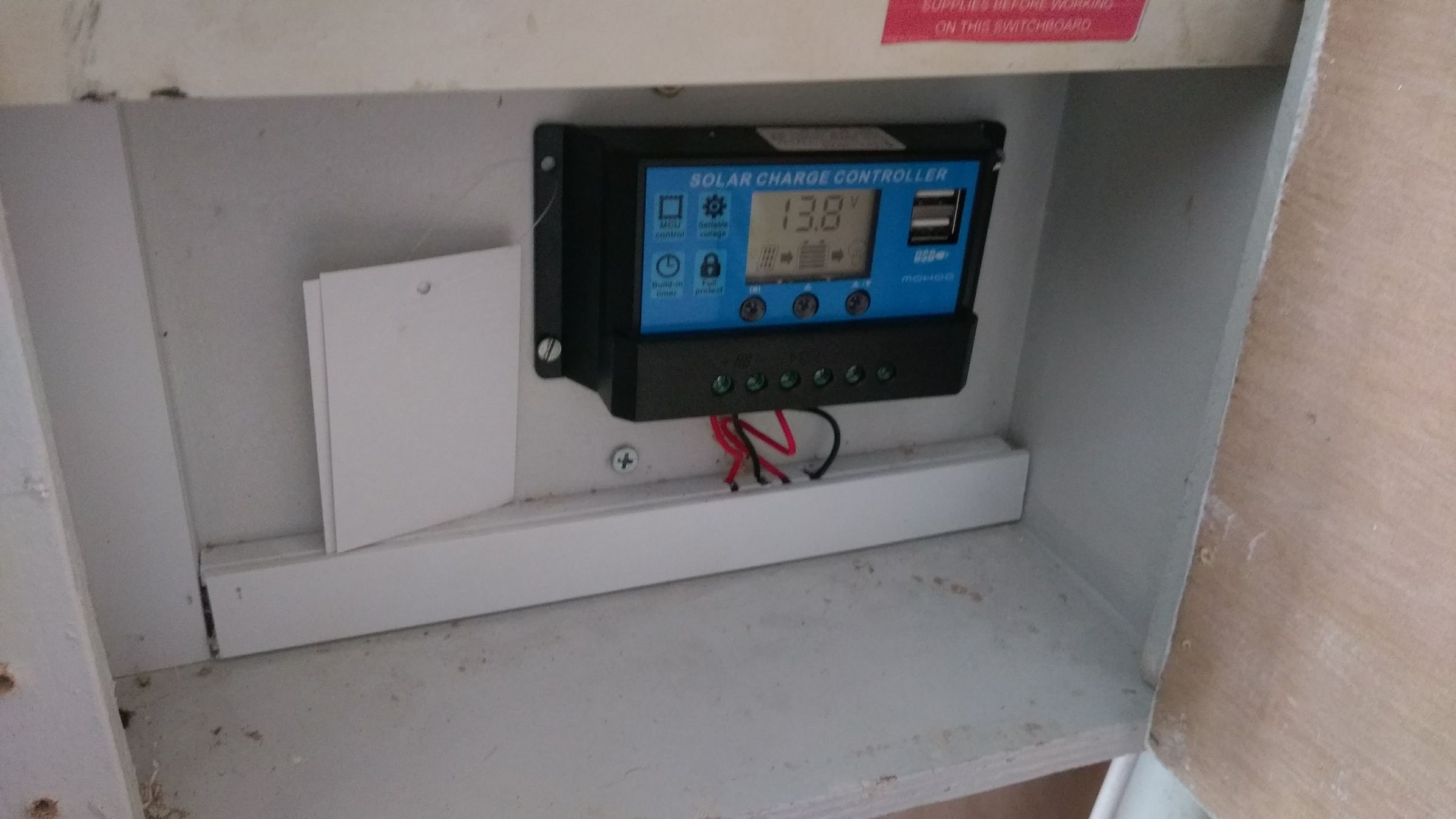 DIY Grid Tied Inverter (doesn't Feed the Grid) UPS Alternative : 7 ...