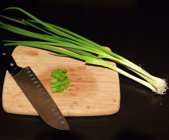 Grow Green Onions - No Gardening Required! : 3 Steps - Instructables