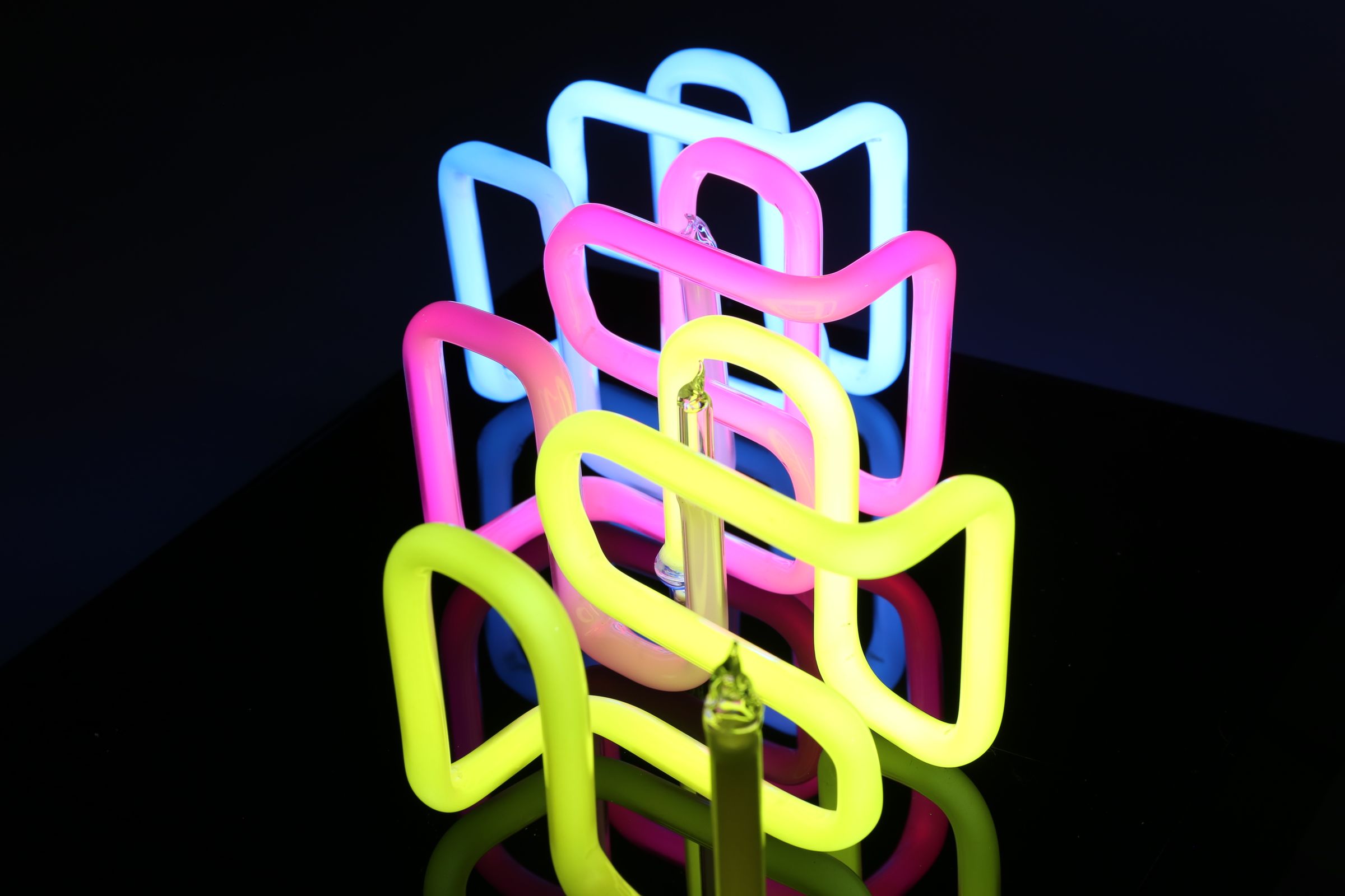 Neon Cubes : 4 Steps - Instructables