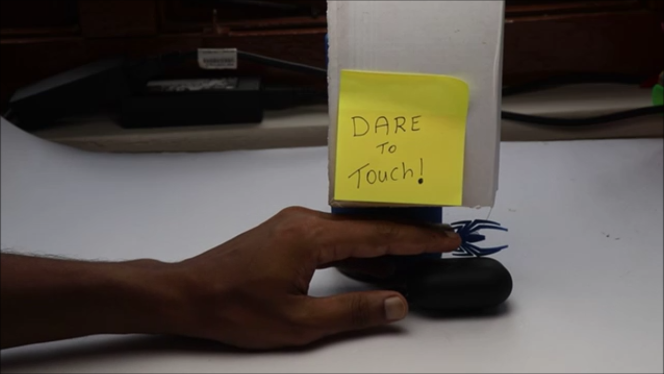 How to Make Spooky Box That Drops Spider for a Creepy Surprise : 8 ...