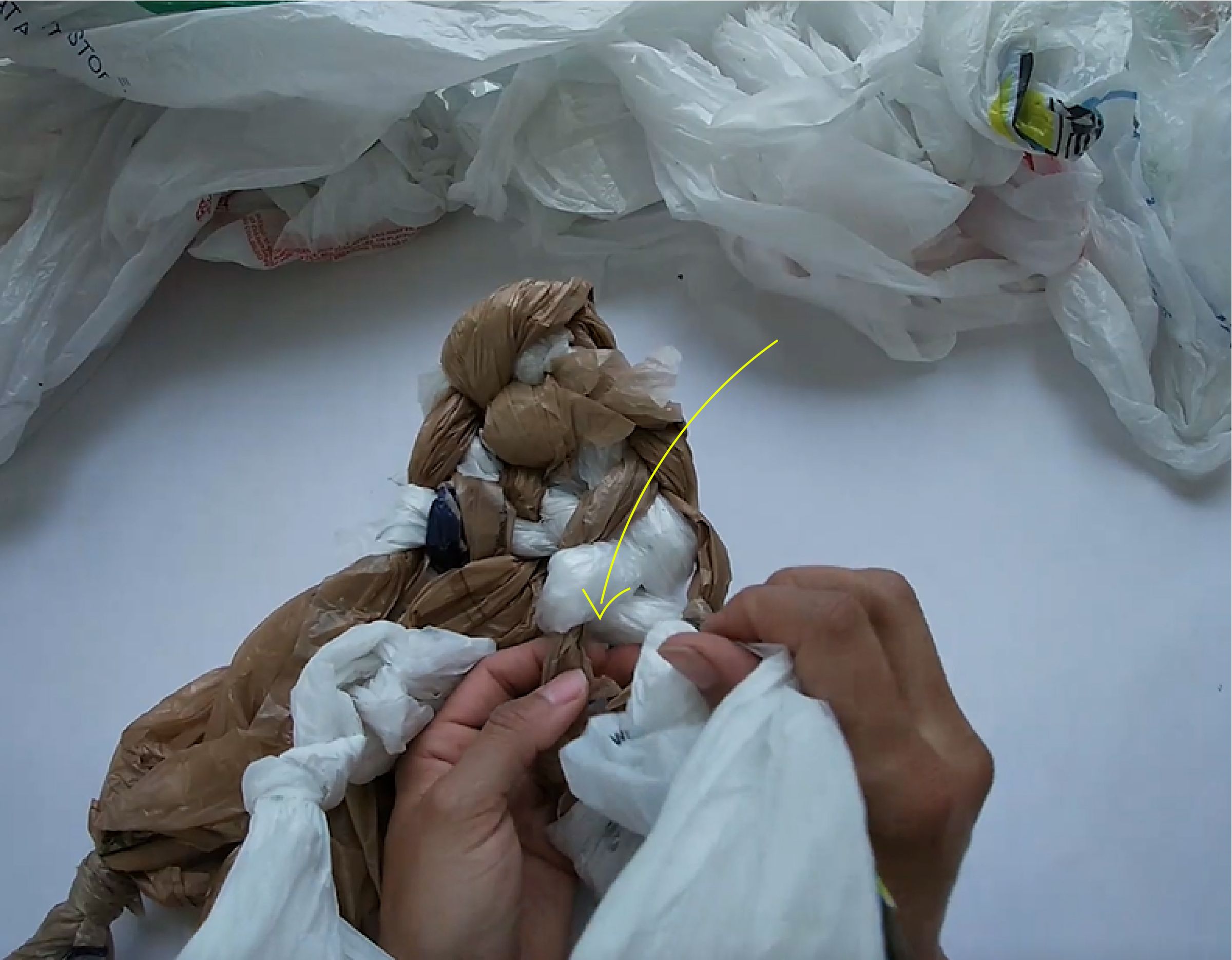 How to Turn Plastic Bags Into a Sleeping Mat : 8 Steps (with Pictures ...