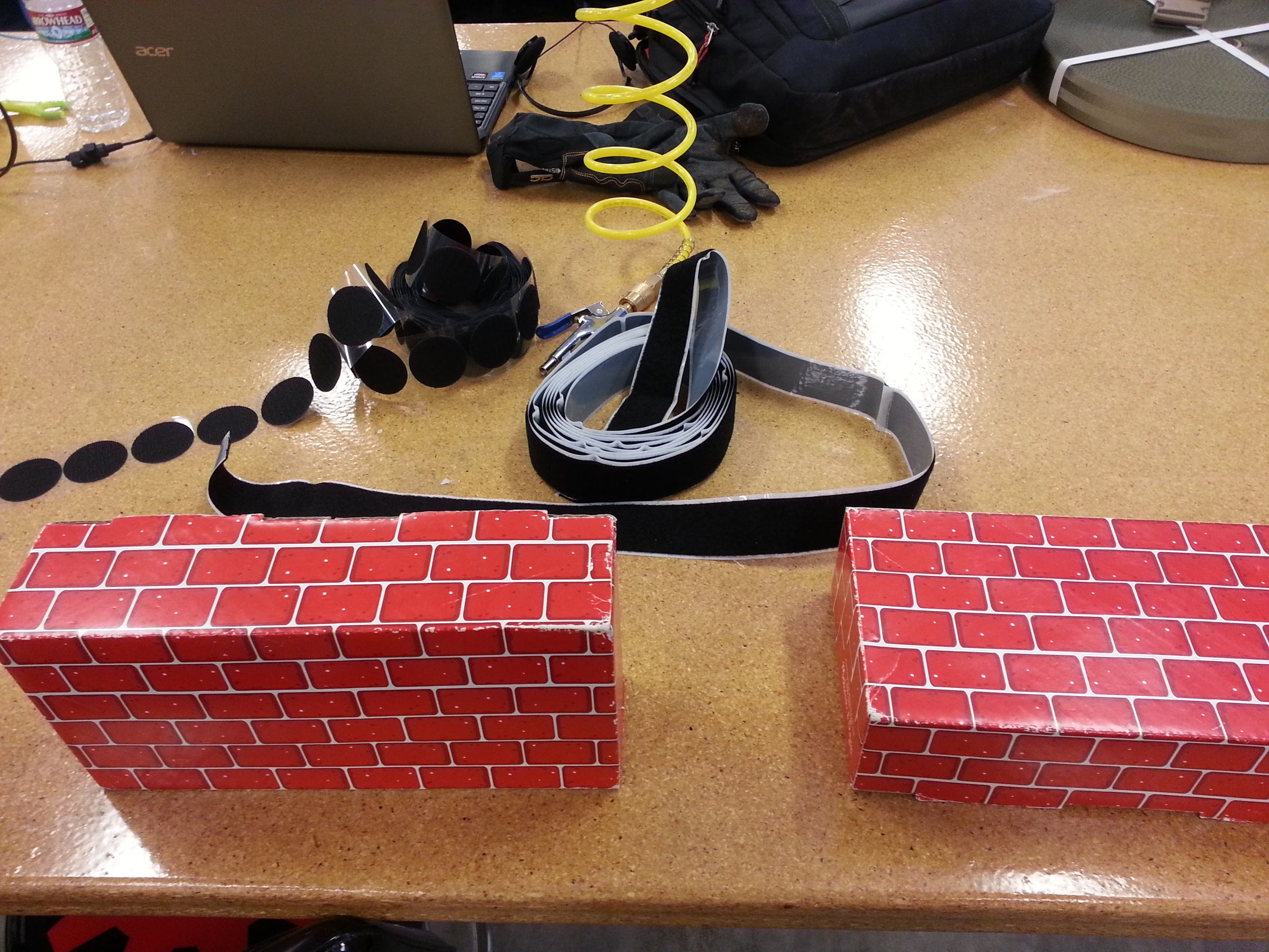 Velcro Building Blocks Made of Cardboard : 6 Steps - Instructables