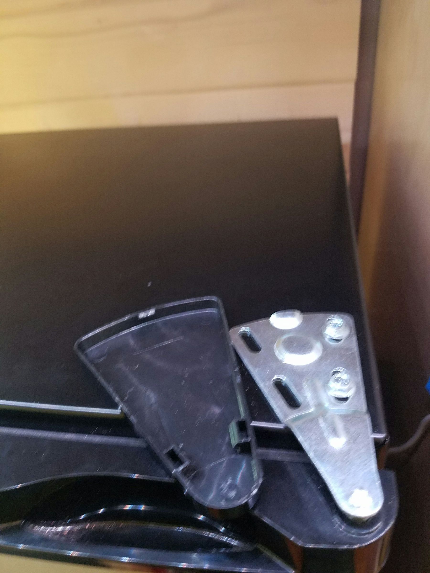 Mini-Fridge Lock : 4 Steps (with Pictures) - Instructables