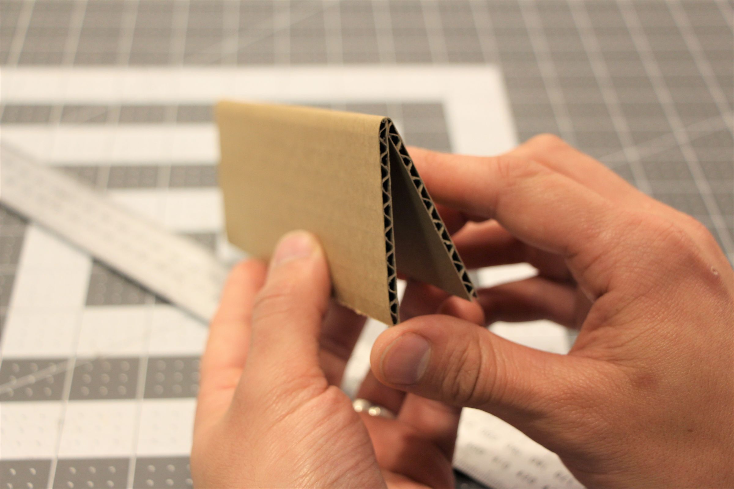Corrugated Cardboard Pencil Organizer : 8 Steps - Instructables