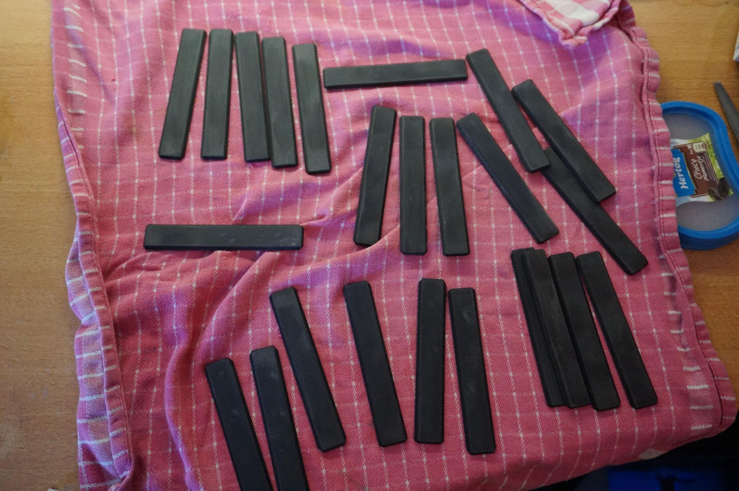 Rhombic Dodecahedron Infinity Lamp : 11 Steps (with Pictures ...