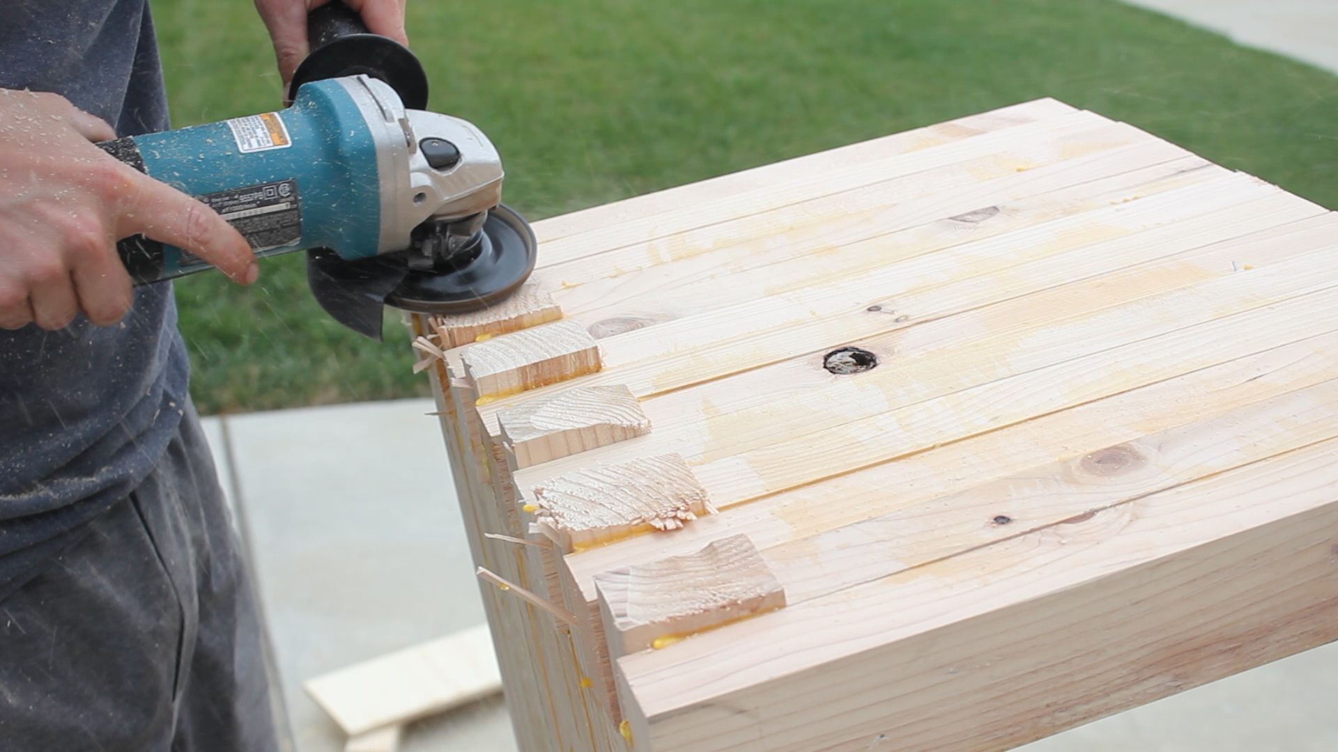 Modern Box-Joint Coffee Table : 16 Steps (with Pictures) - Instructables