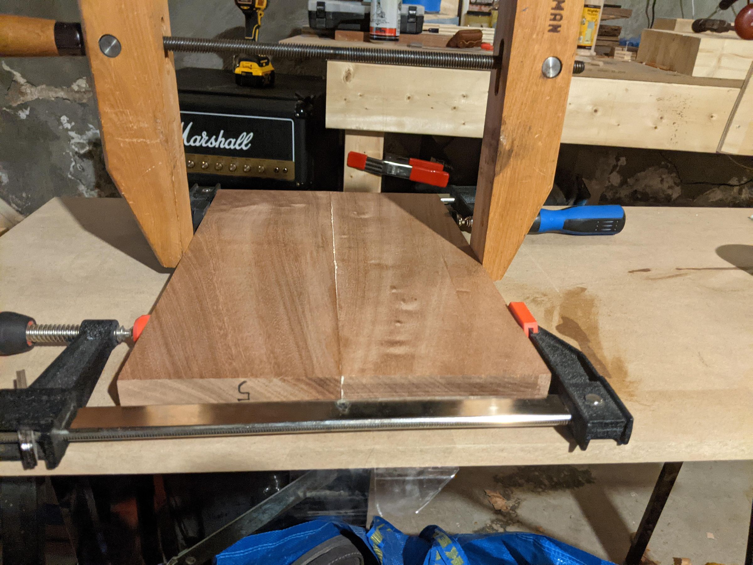 Entryway EDC Shelf W/ Letter Slot : 5 Steps (with Pictures) - Instructables