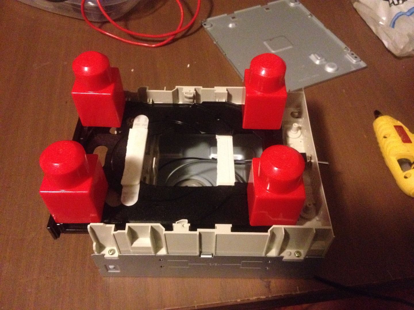 Cheap and Easy Lab Agitator / Shaker (Great for PCBs Too!) : 9 Steps ...