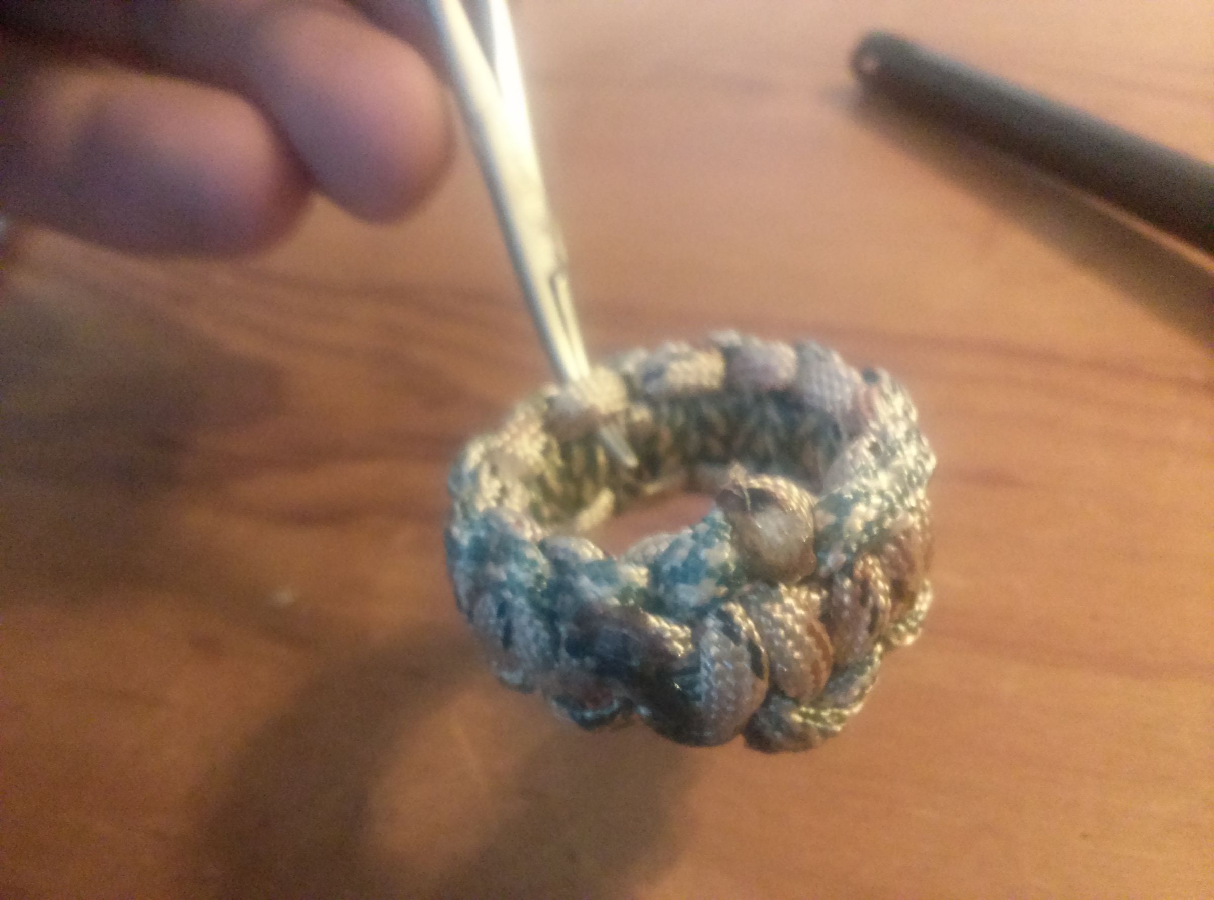 Paracord Neckerchief Slide : 6 Steps - Instructables