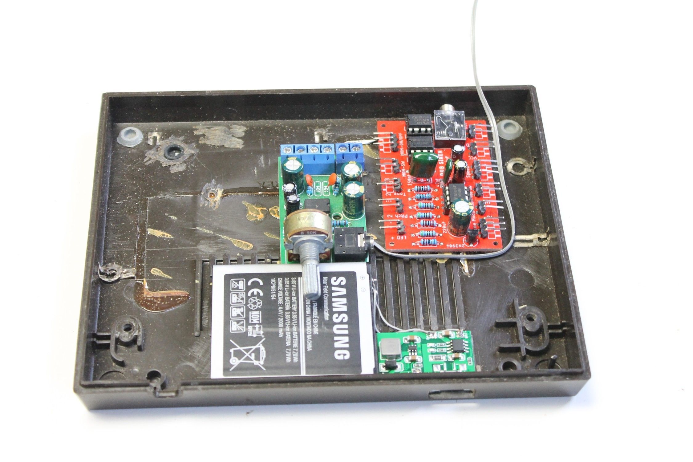 Dub Siren Synth - 555 Project V2 : 13 Steps (with Pictures) - Instructables