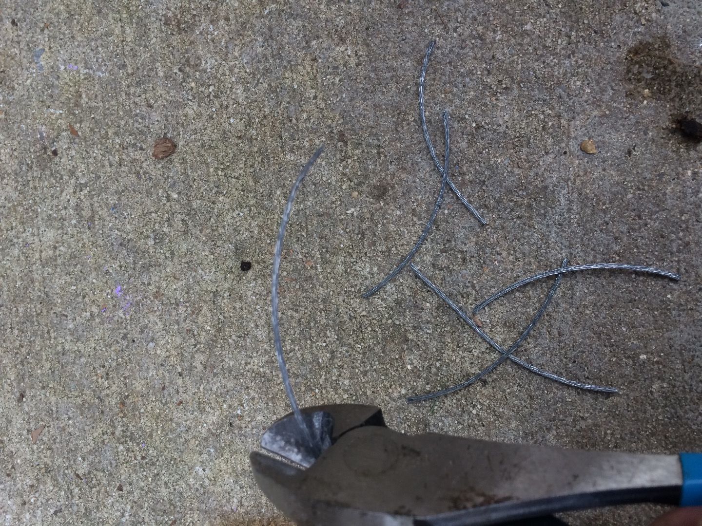 Skeletons Climbing Your House's Walls : 10 Steps (with Pictures ...