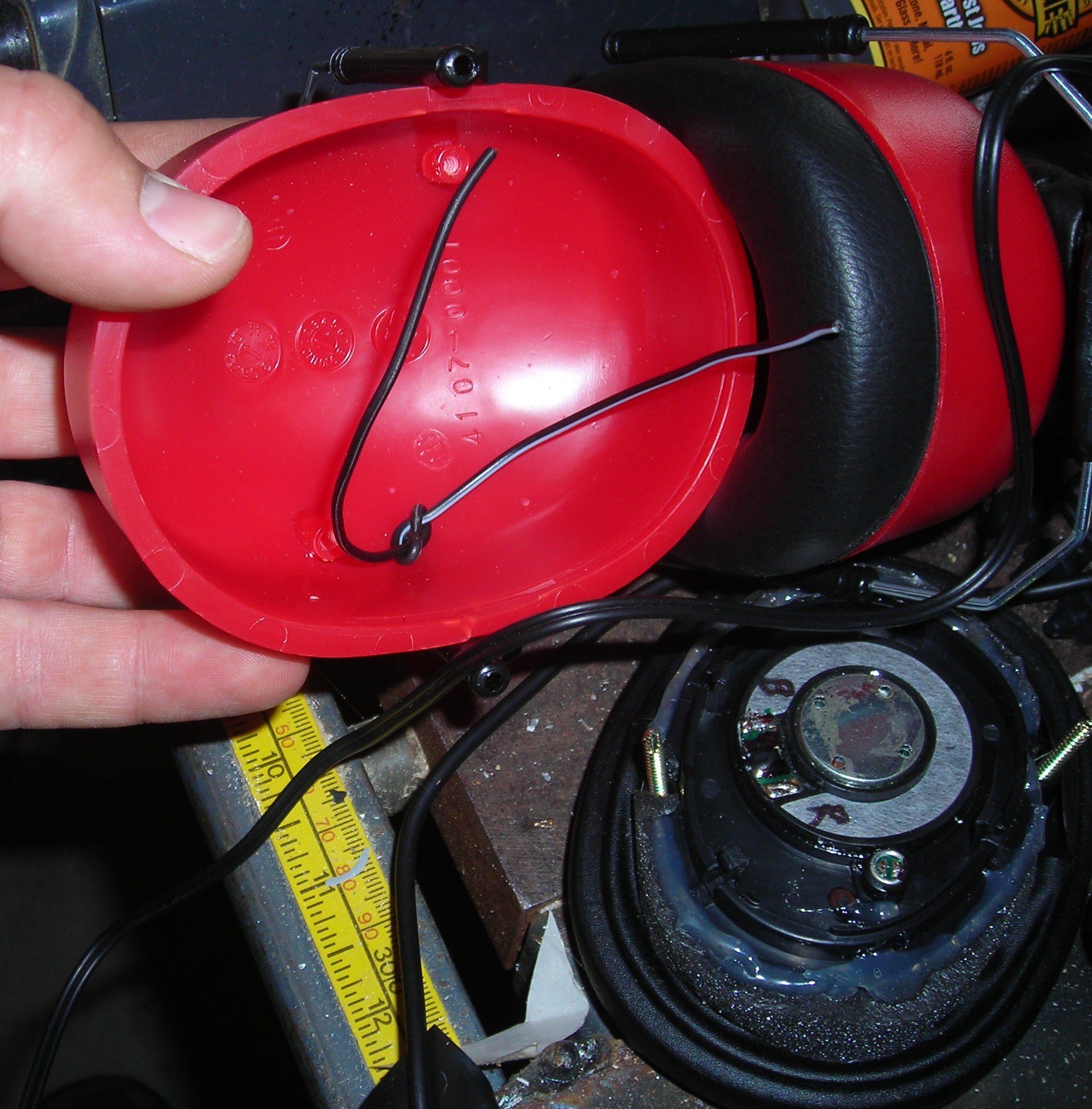 DIY Homemade Passive Noise Reducing Headphones : 9 Steps - Instructables