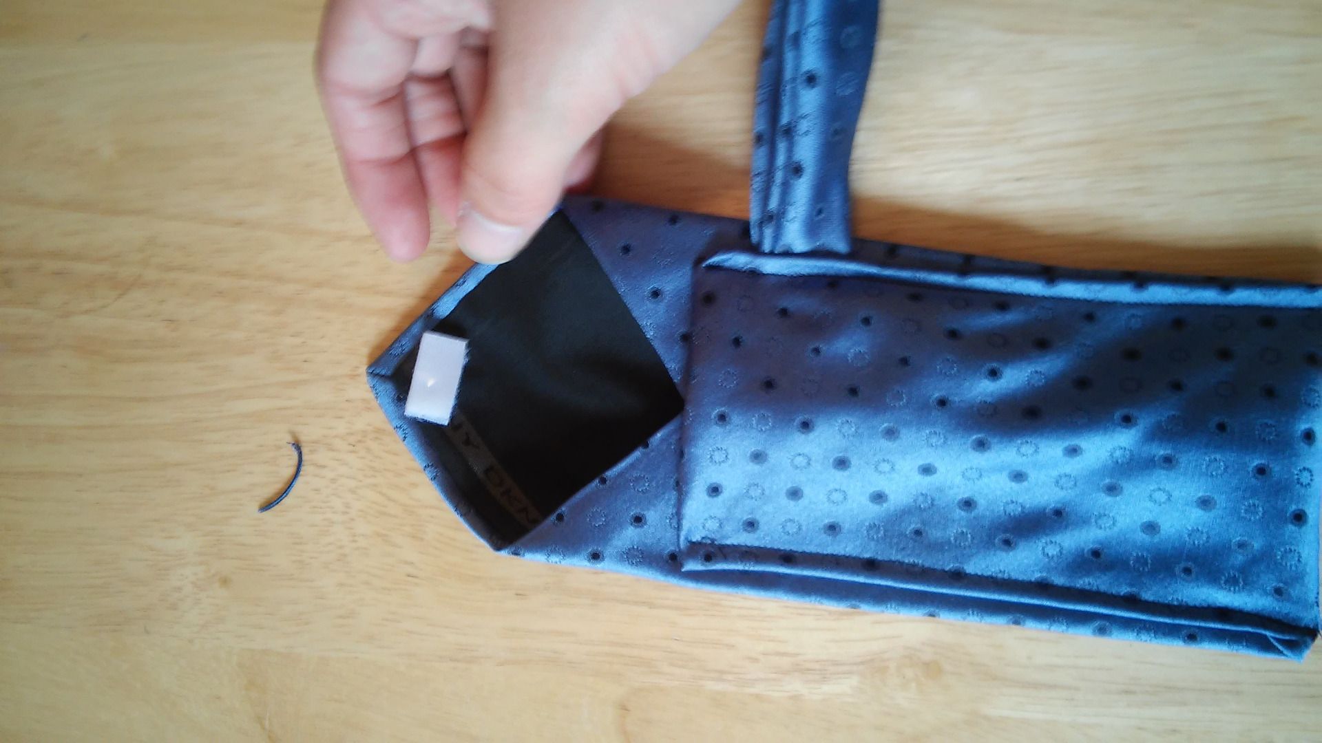 DIY Wallet With Old Ties : 8 Steps (with Pictures) - Instructables