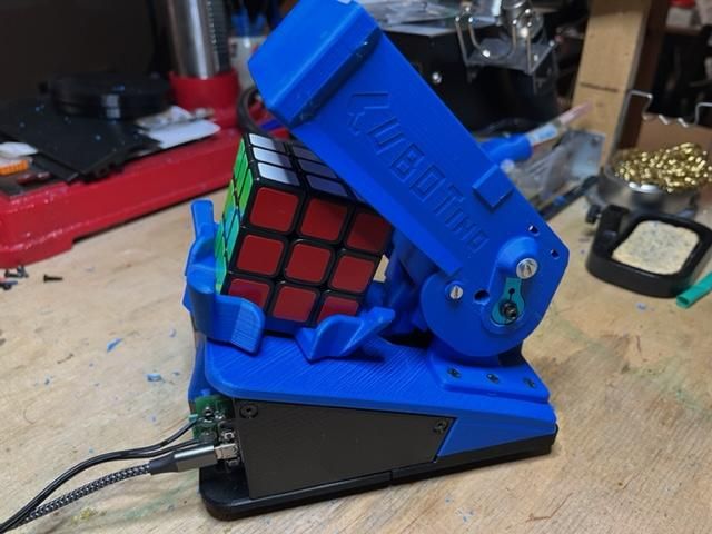 CUBOTino: a Small, Simple, 3D Printed, Inexpensive Rubik's Cube Solver ...
