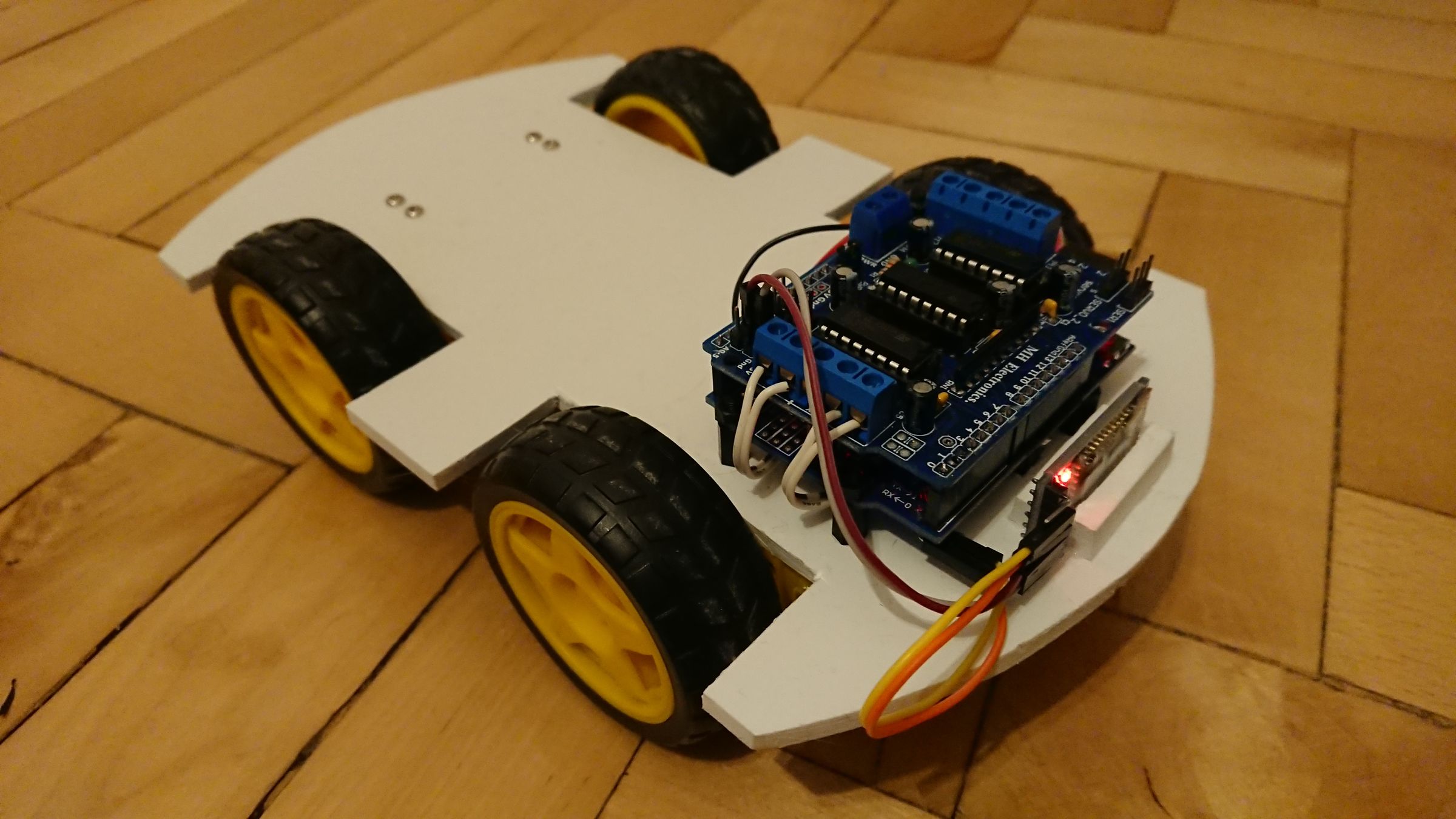 Mobile Controlled Bluetooth Car || Easy || Simple || Hc-05 || Motor ...