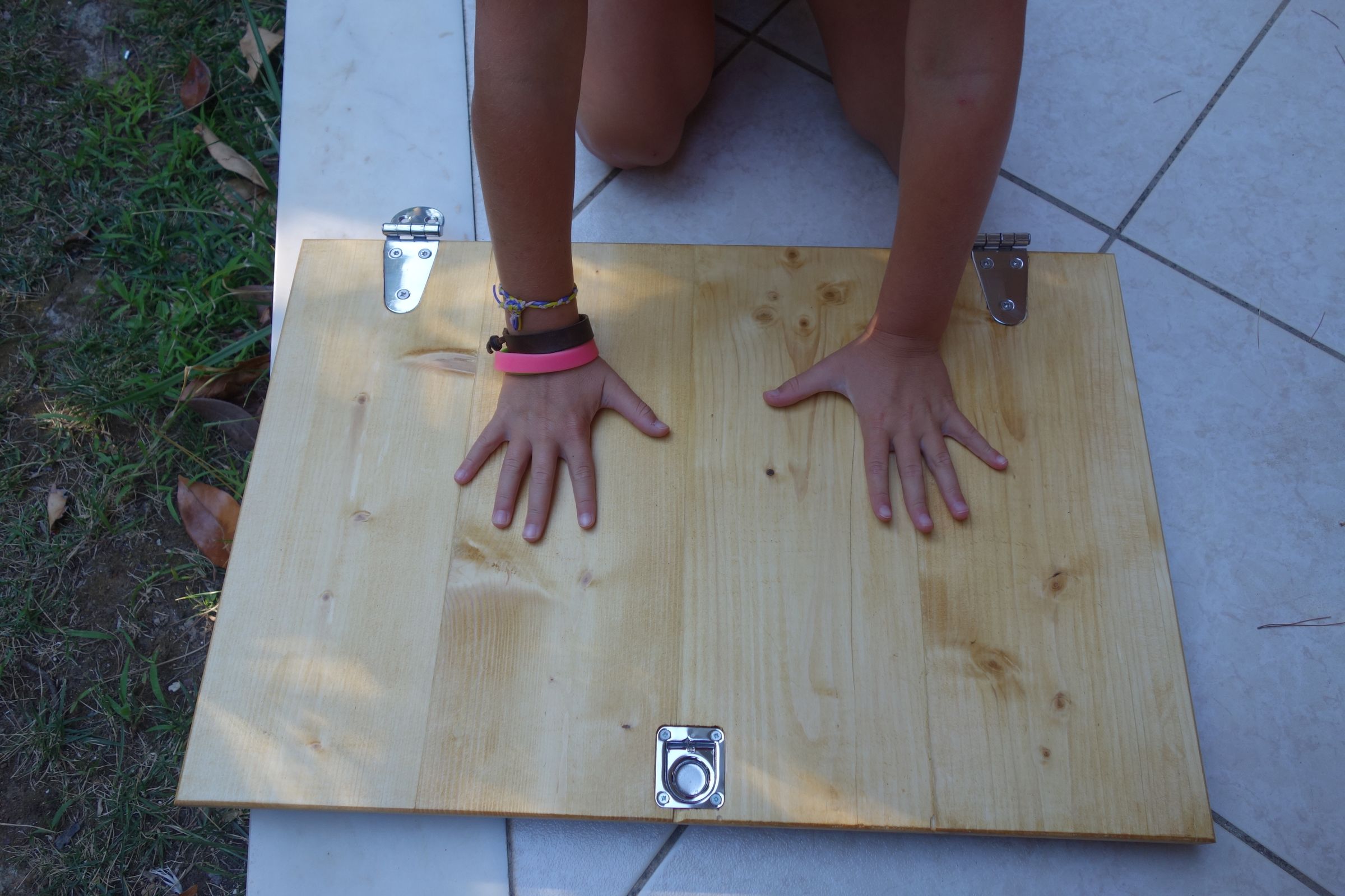 Treehouse on Two Trees : 22 Steps (with Pictures) - Instructables