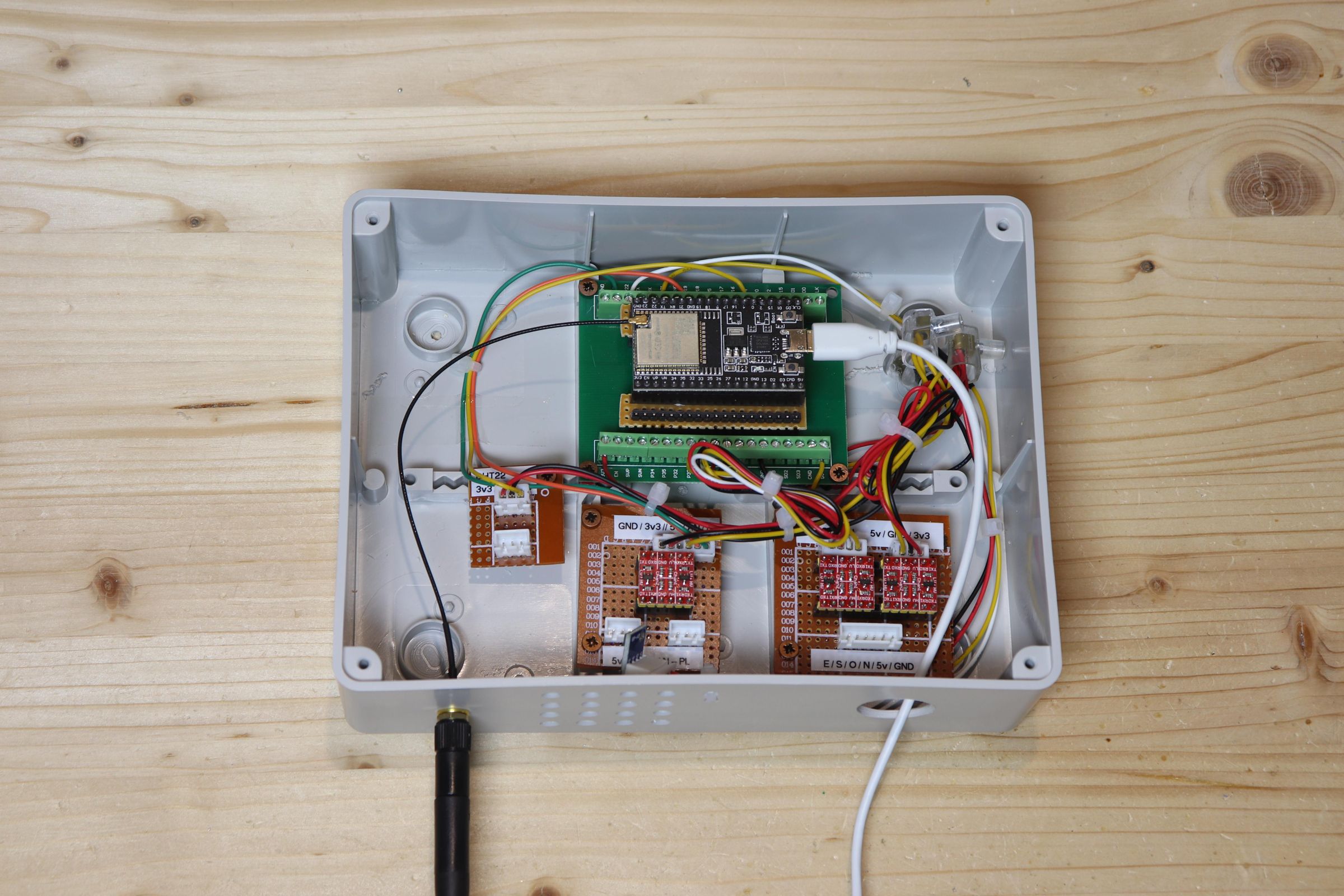 DIY Weather Station With ESP32 : 11 Steps (with Pictures) - Instructables
