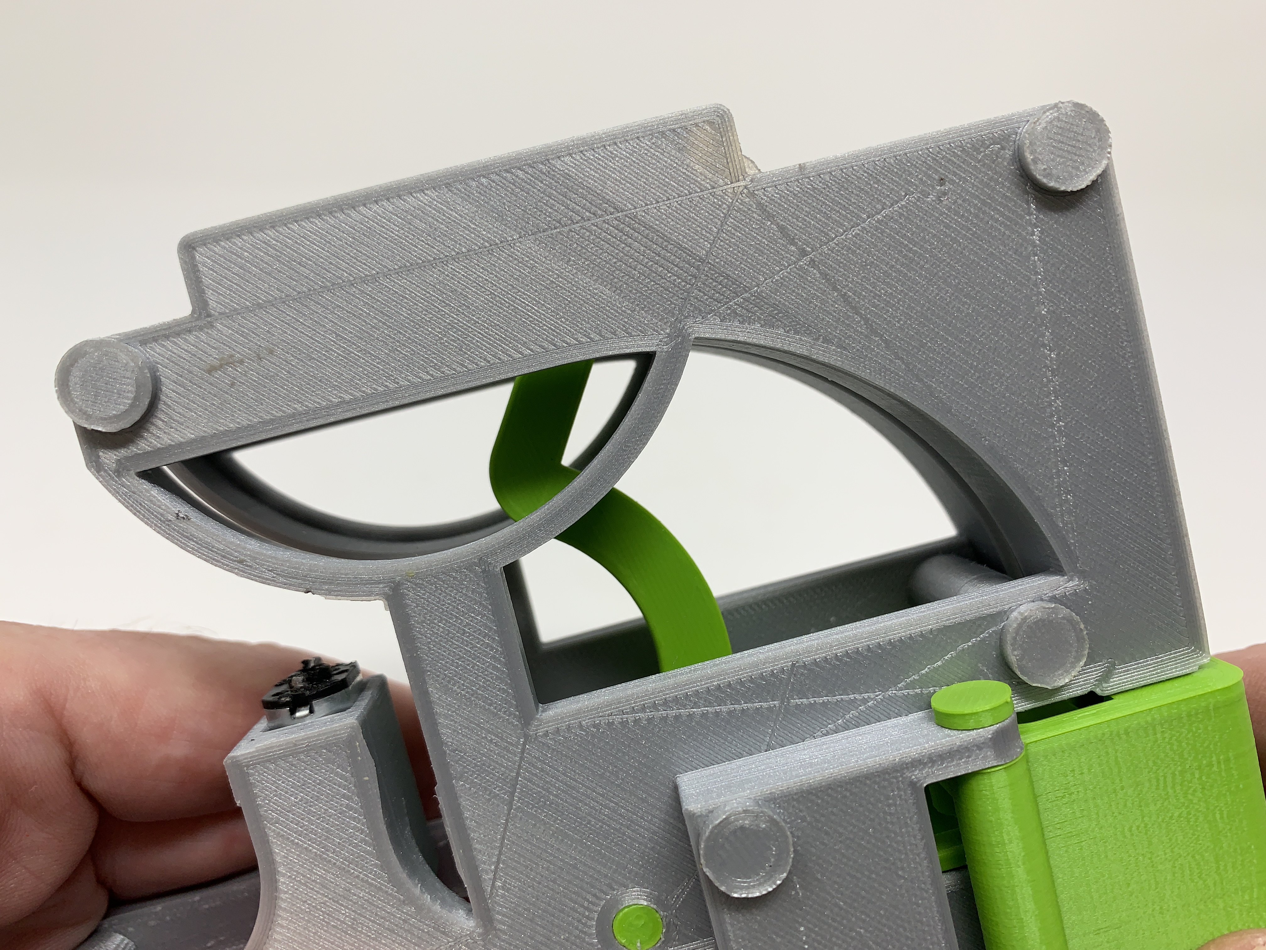 Pink and Green Domino Machine II : 5 Steps (with Pictures) - Instructables