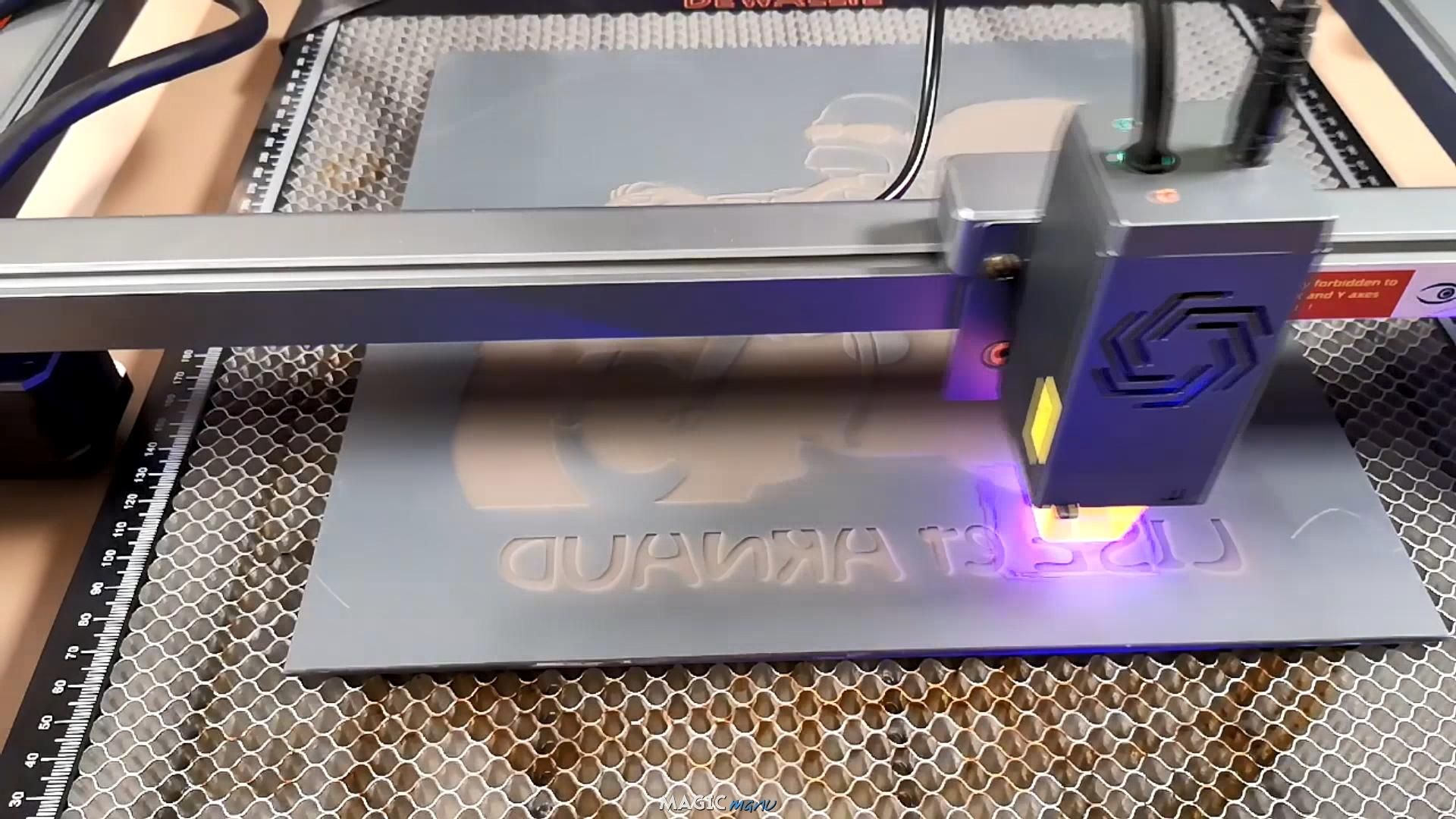 Laser-engraved Illuminated Mirror With Homer! : 10 Steps (with Pictures ...