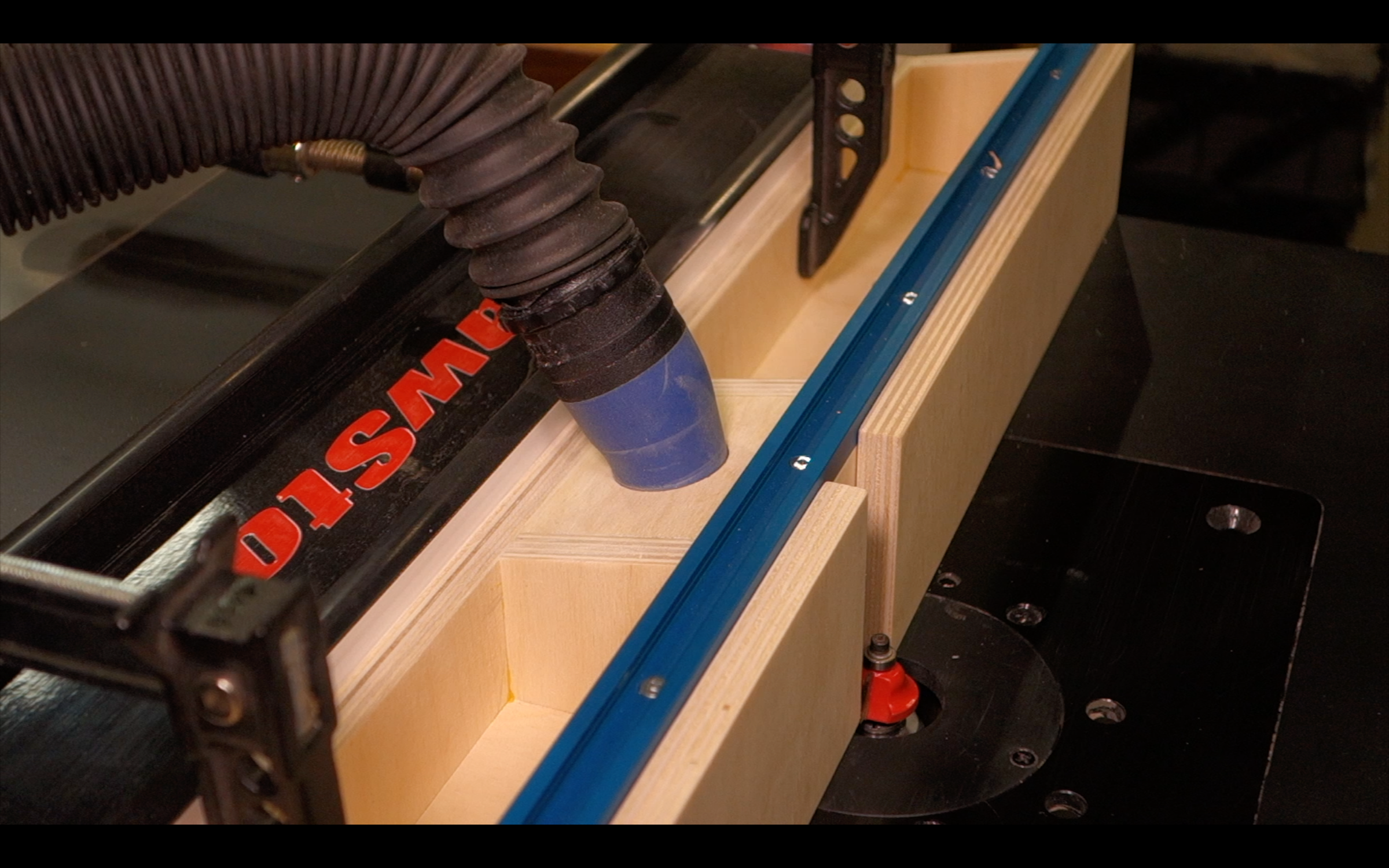 Make It - Adjustable Router Fence : 7 Steps (with Pictures) - Instructables