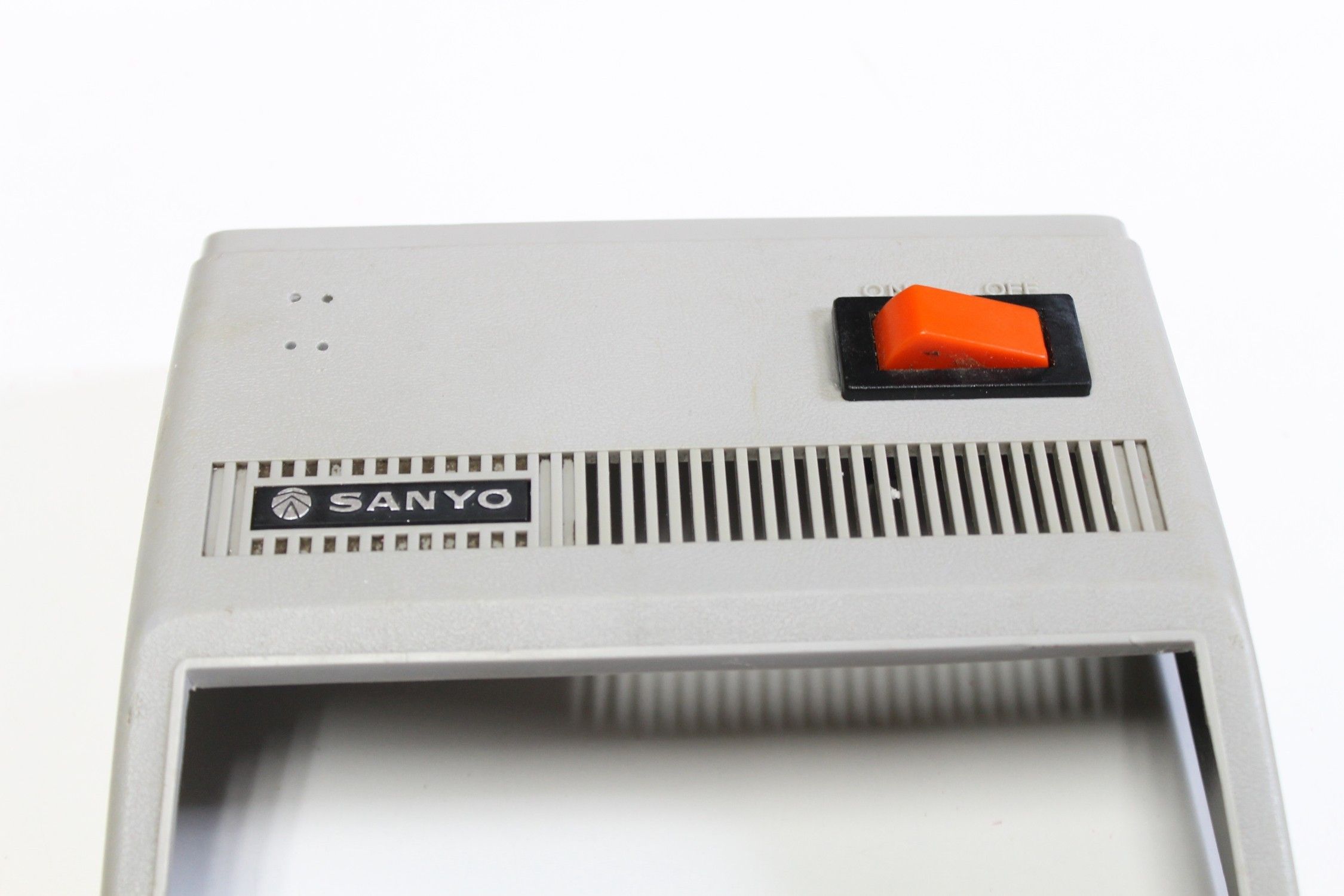 Moog Style Synth : 23 Steps (with Pictures) - Instructables