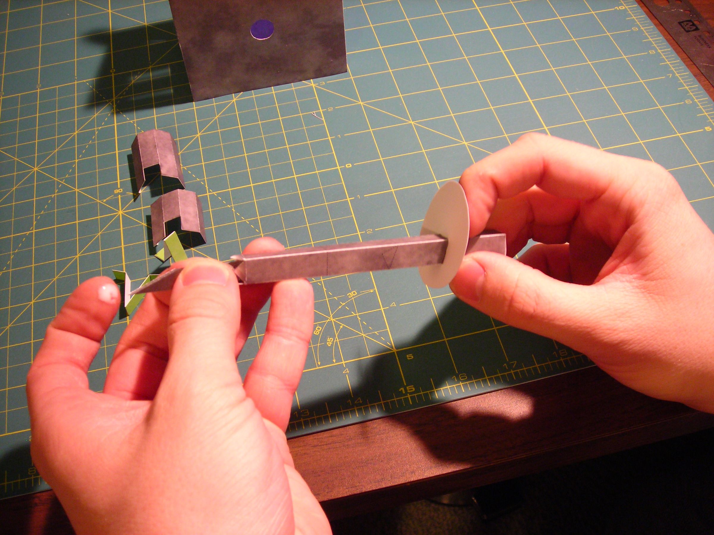 Walking Papercraft Mech Warrior : 20 Steps (with Pictures) - Instructables