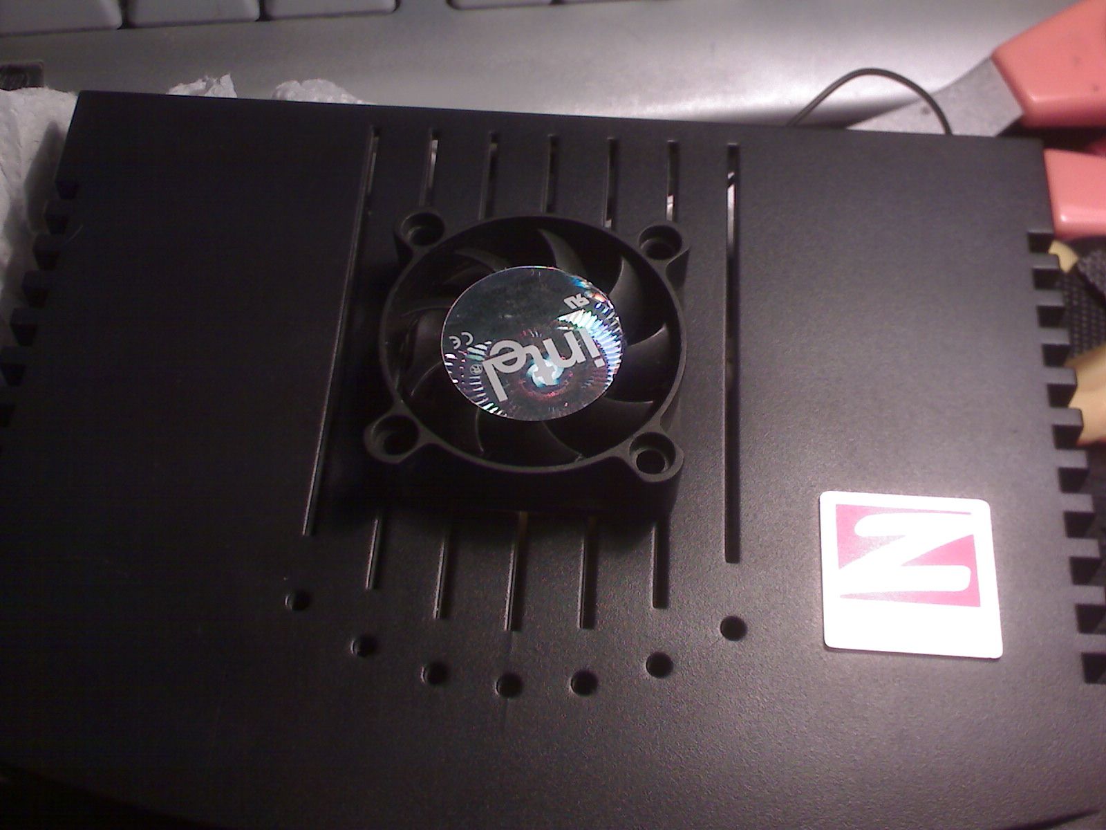 Adsl Modem Cooling Fan Mod : 5 Steps - Instructables