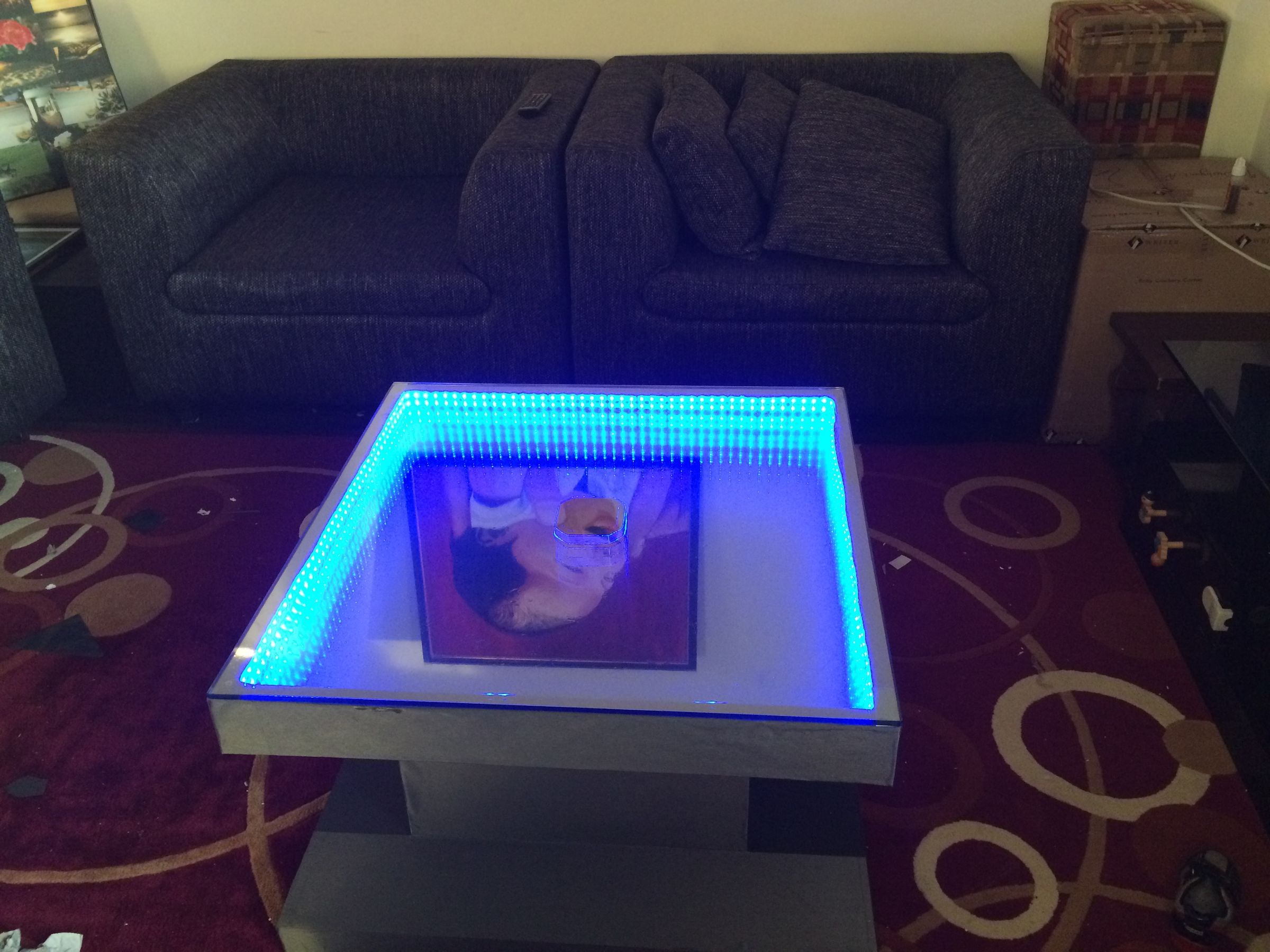 Infinity Mirror Table - the Easy Version : 6 Steps (with Pictures ...