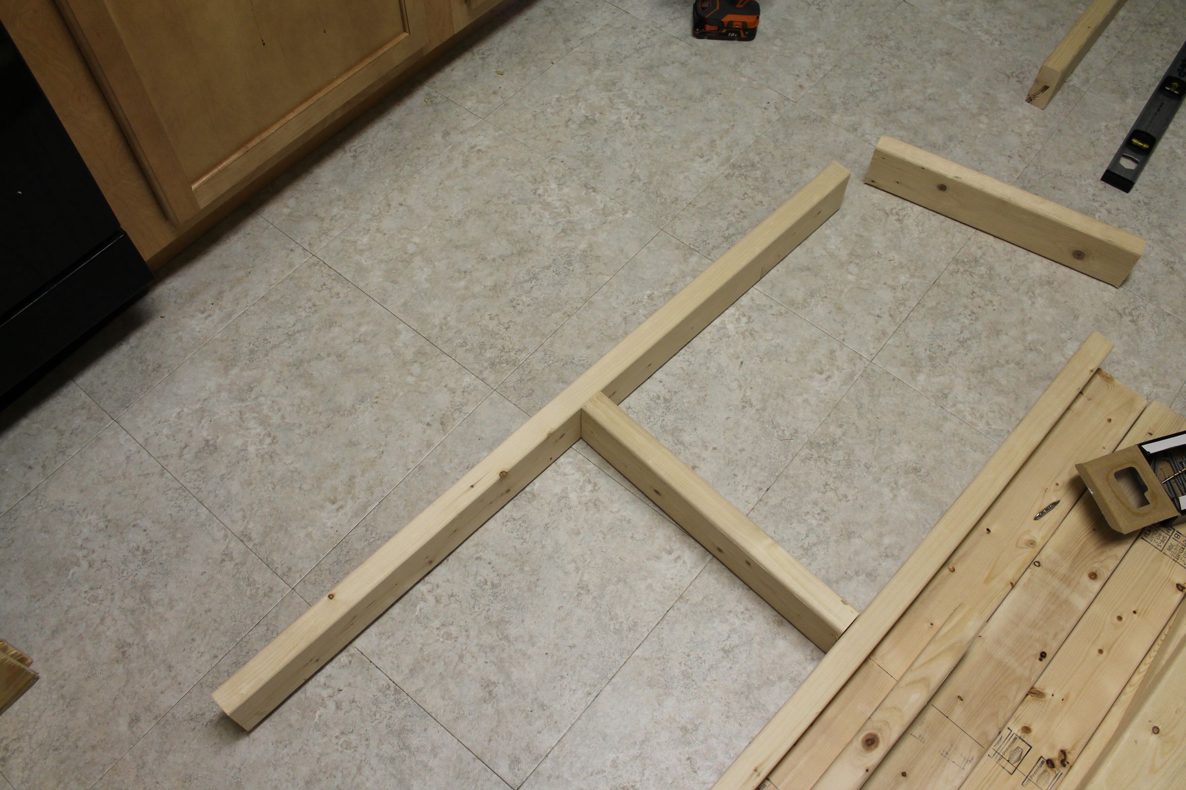 Cheap Storage Shelves : 9 Steps (with Pictures) - Instructables