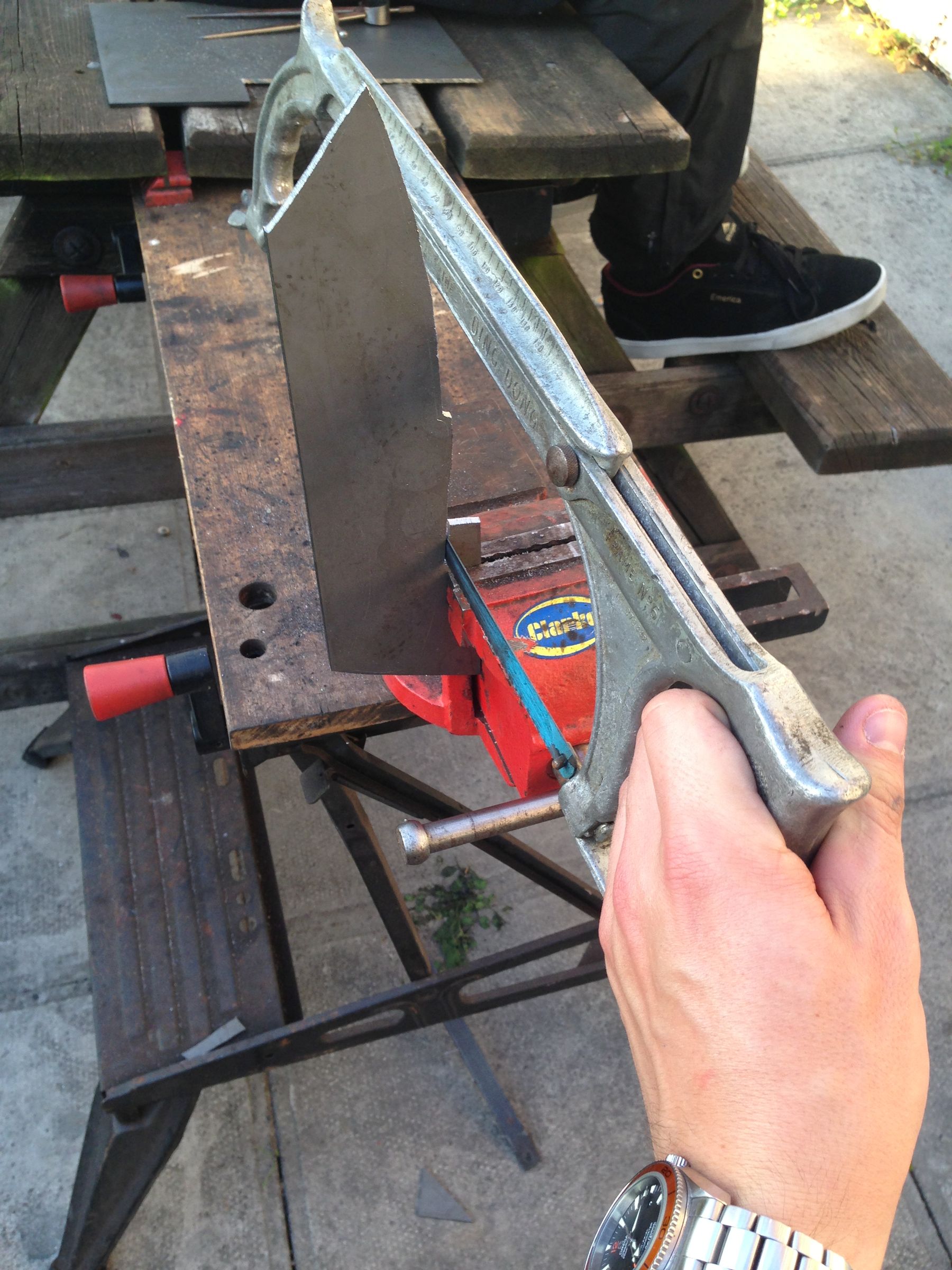 How to Make a Knife : 15 Steps (with Pictures) - Instructables