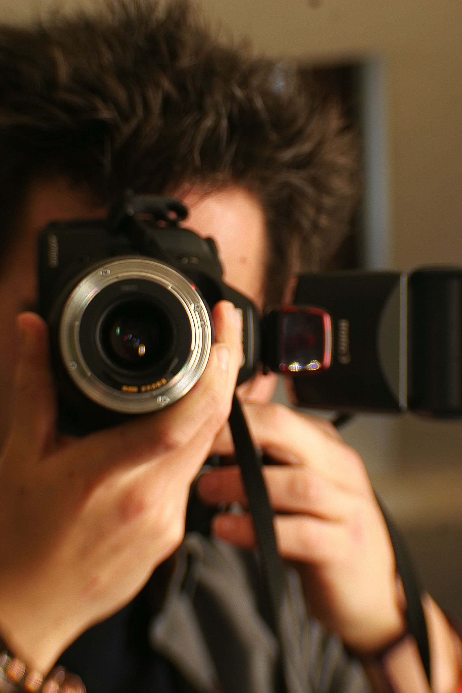 Reverse Lens Macro Photography : 4 Steps (with Pictures) - Instructables