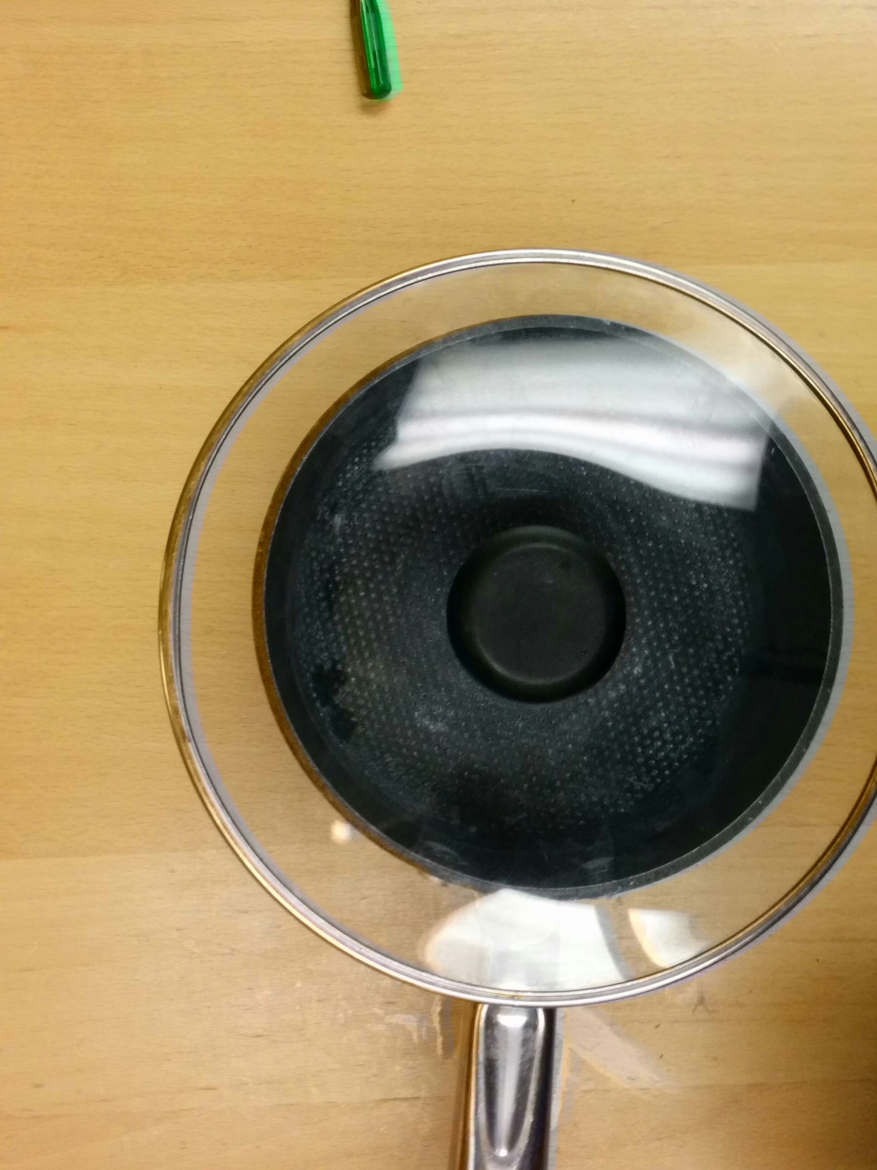Universal Kitchen Pan Lids. (quick Lifehack) - Instructables