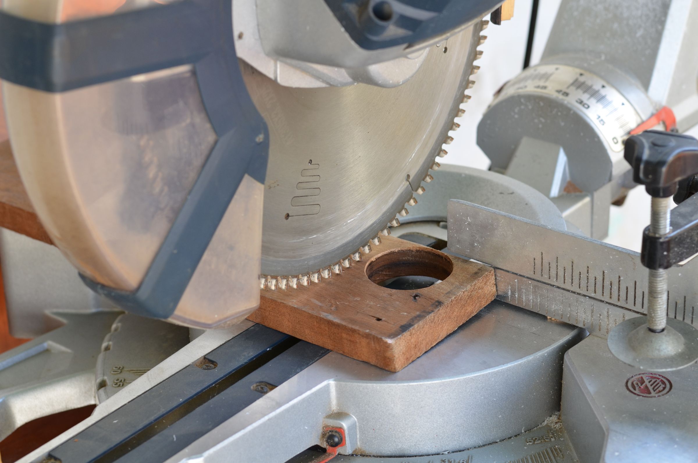 DIY Classic Hour Glass : 11 Steps (with Pictures) - Instructables