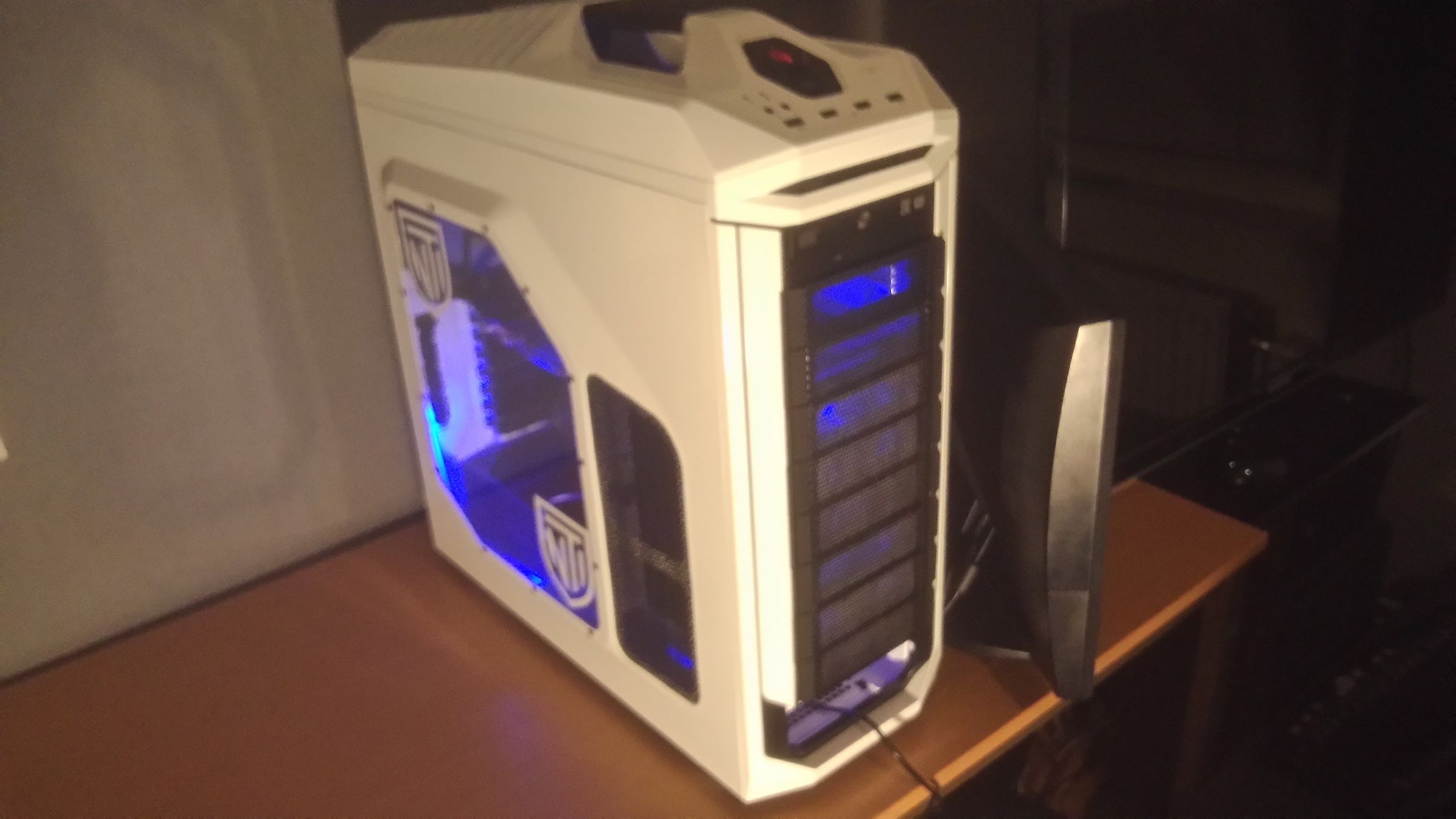 Bluetooth Controlled Chassi Lights : 11 Steps - Instructables