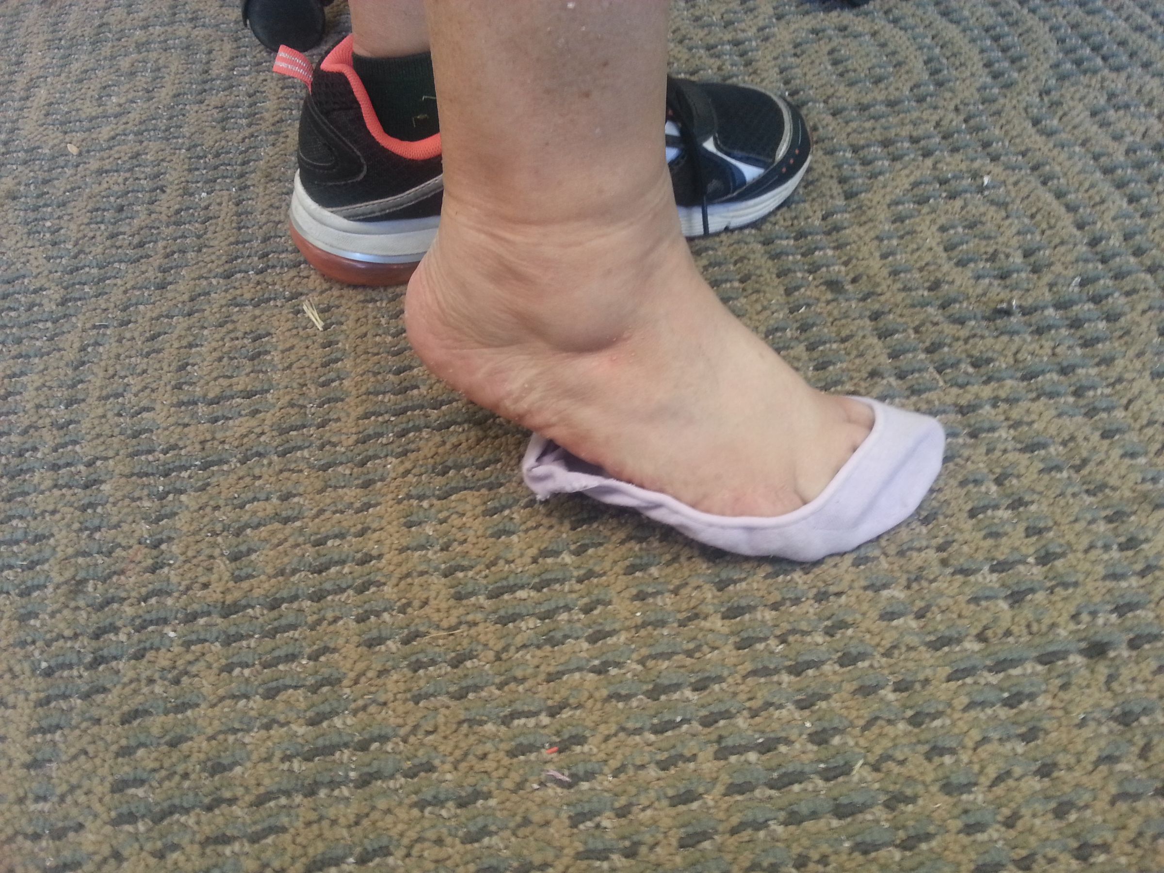 Sugru Sliding Sock Fix : 5 Steps - Instructables