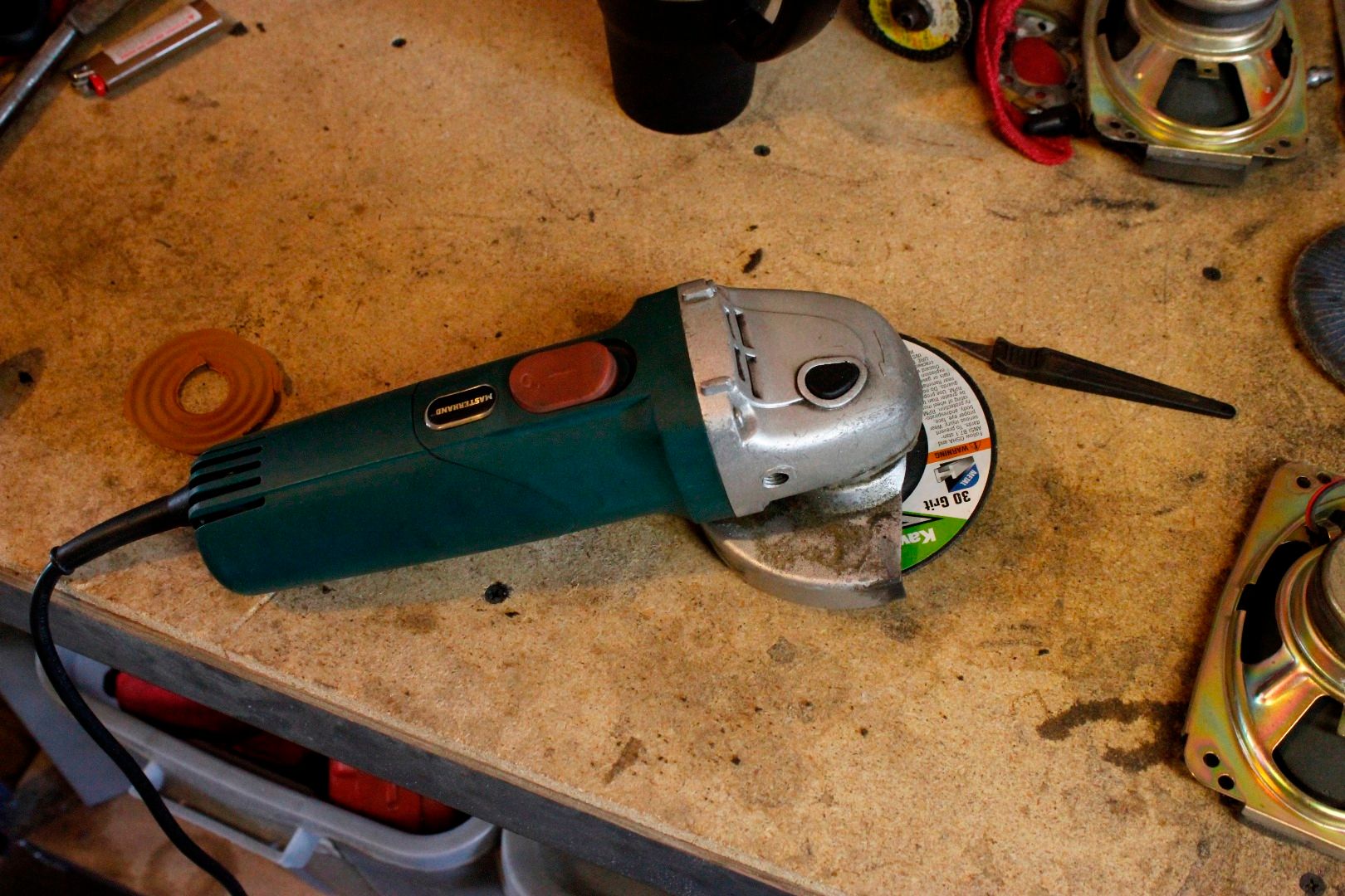 DTTAY - How to Reclaim Speaker Magnets : 6 Steps - Instructables