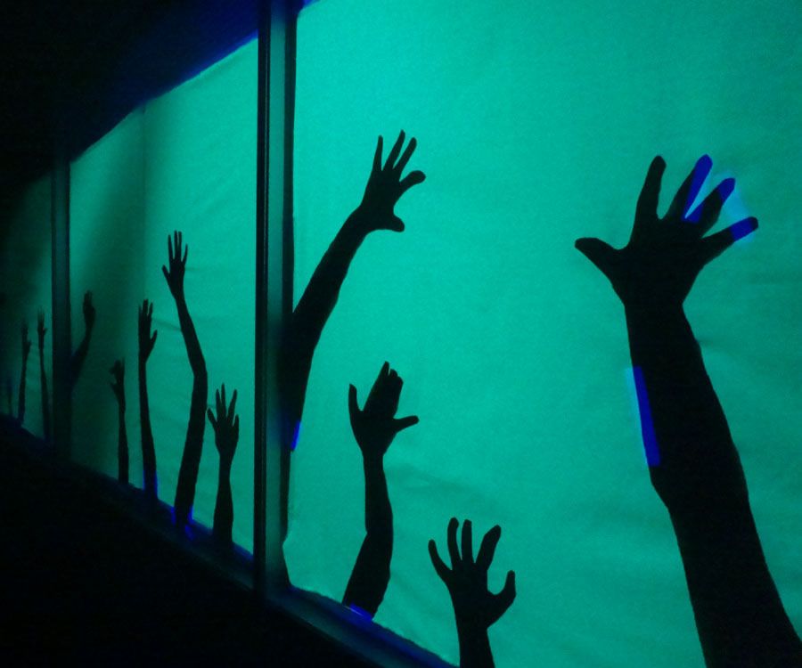 Undead Hand Silhouettes - Haunted House : 4 Steps (with Pictures ...