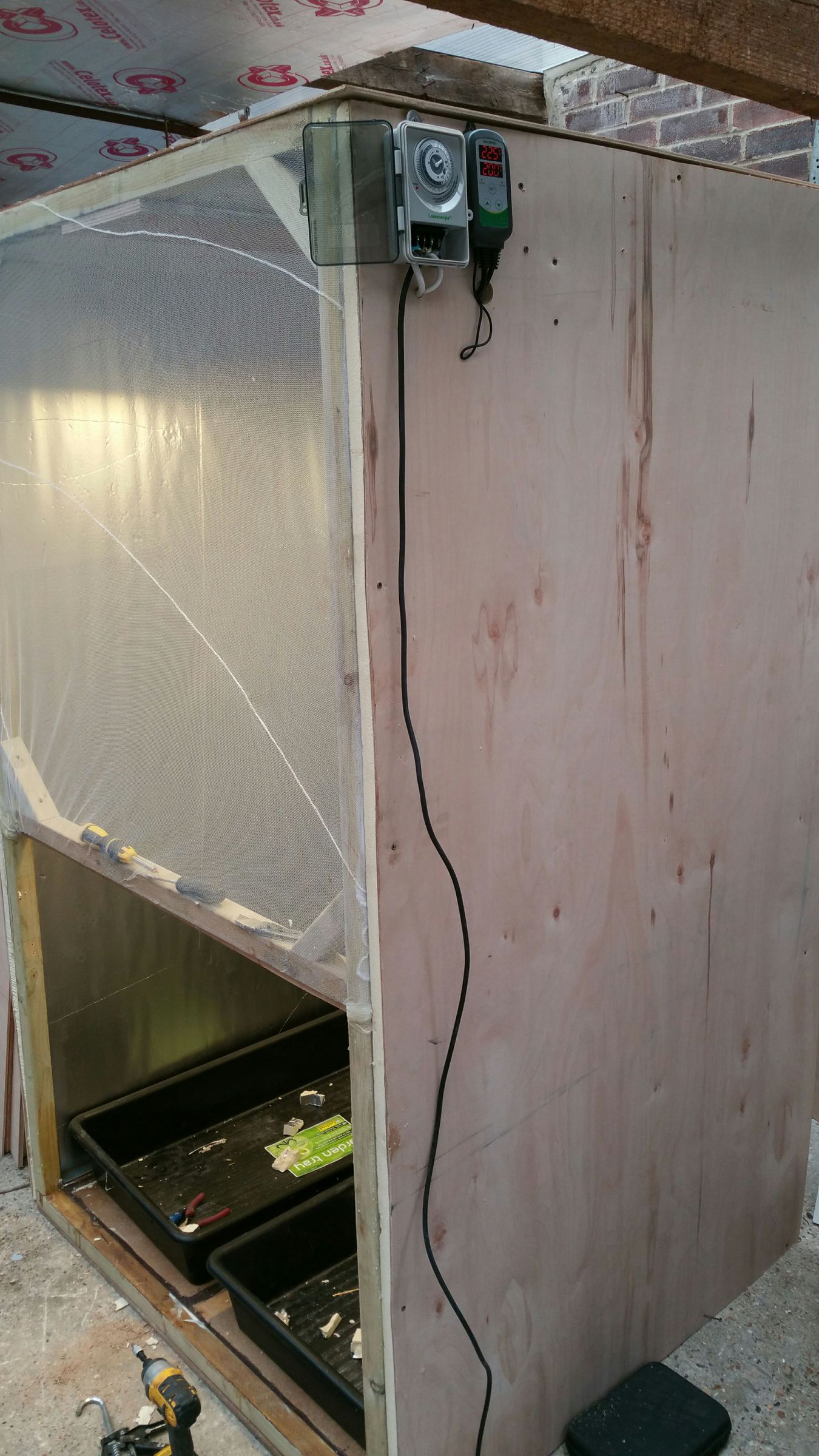 Fly Cage Black Soldier Fly Breeding UK. : 9 Steps (with Pictures ...