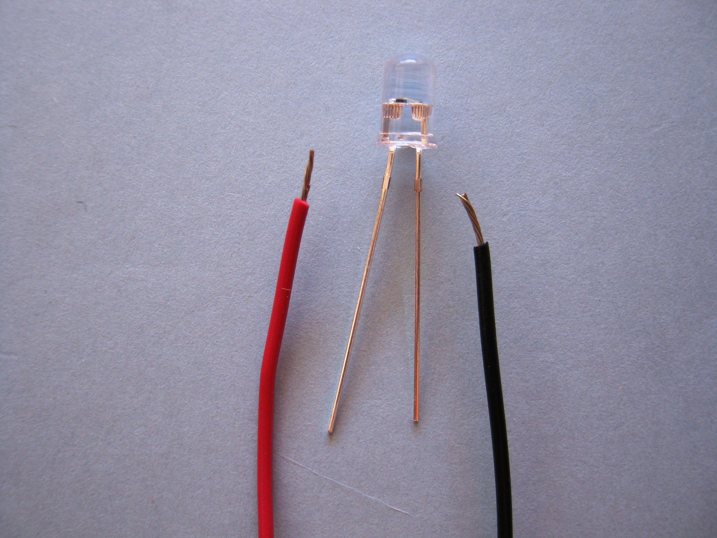 The Marvelous LED HypnoFrog : 9 Steps - Instructables