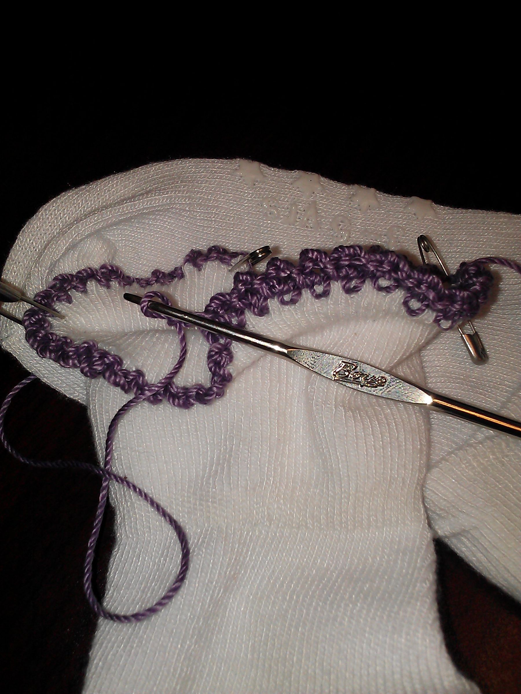 Crocheted Trimmed Socks : 8 Steps (with Pictures) - Instructables