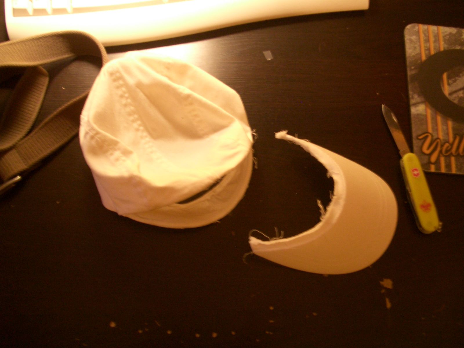 Make a Native American Cheif Hat (war Bonnet) : 7 Steps - Instructables