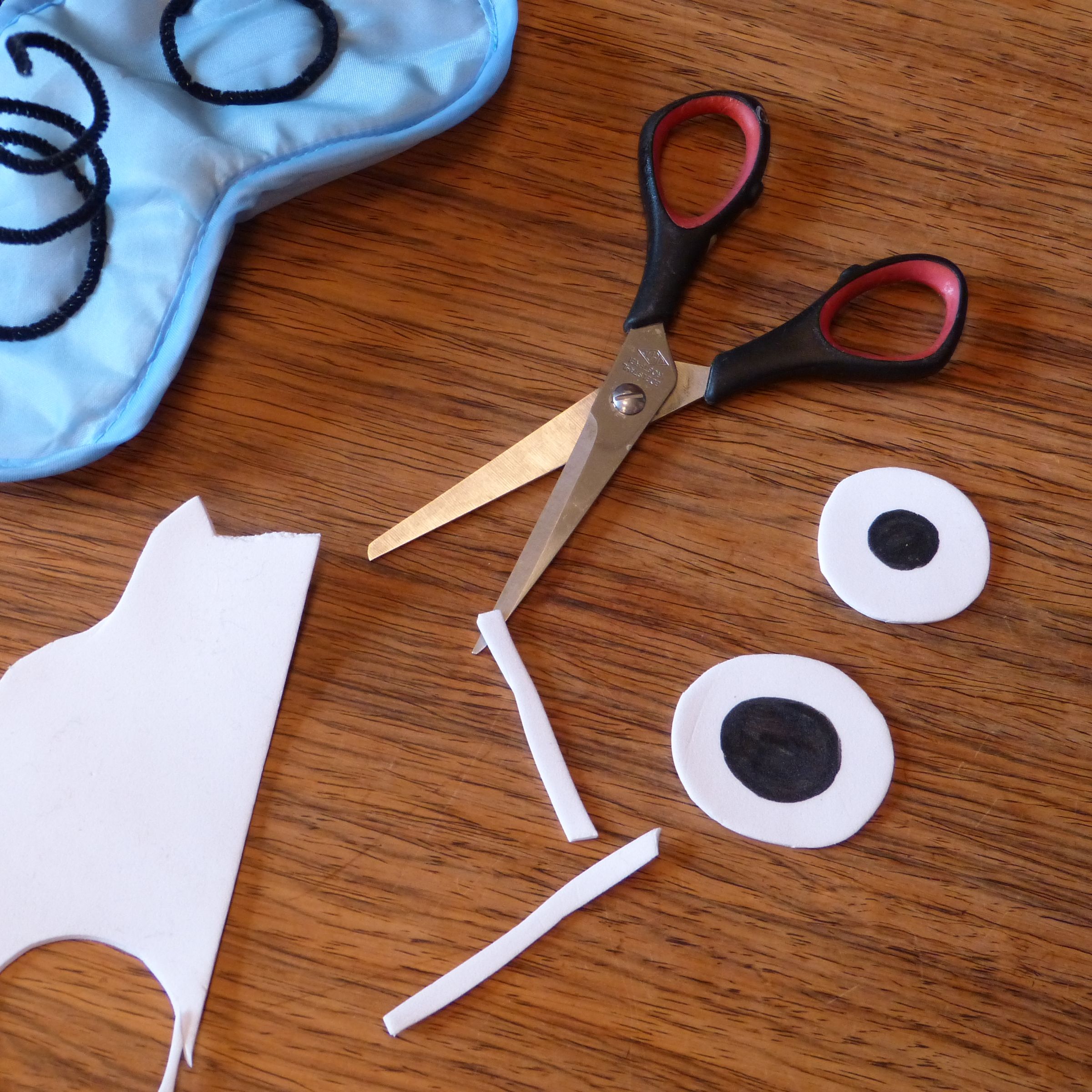 Angler Fish Pinata and Silly Blindfold : 21 Steps (with Pictures ...