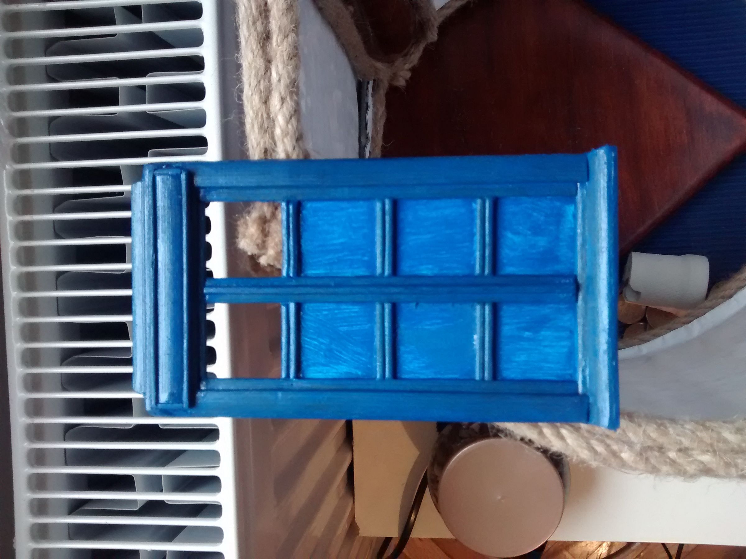 Tardis Lamp (mini) - Instructables