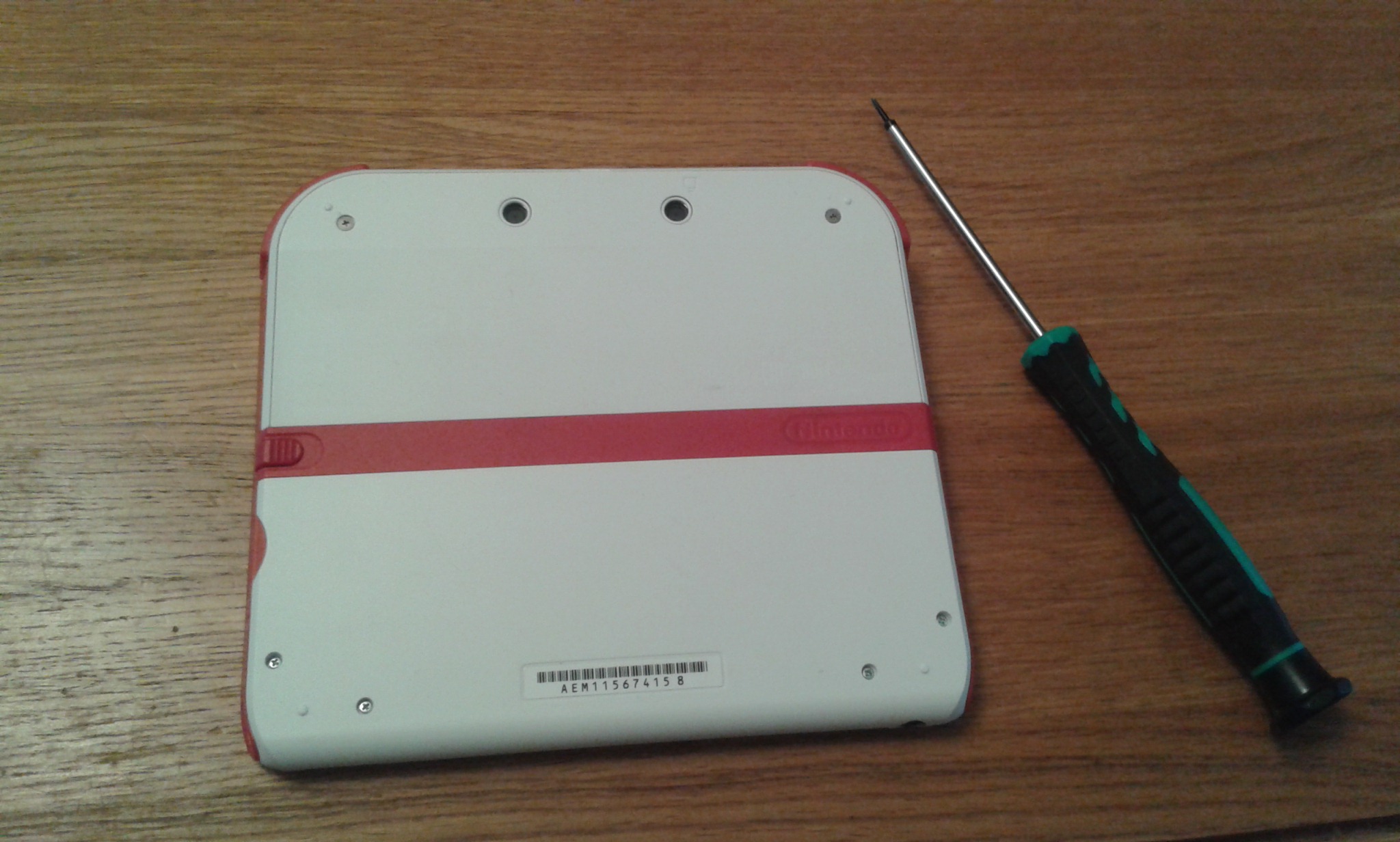 2DS Screen Repair : 11 Steps (with Pictures) - Instructables