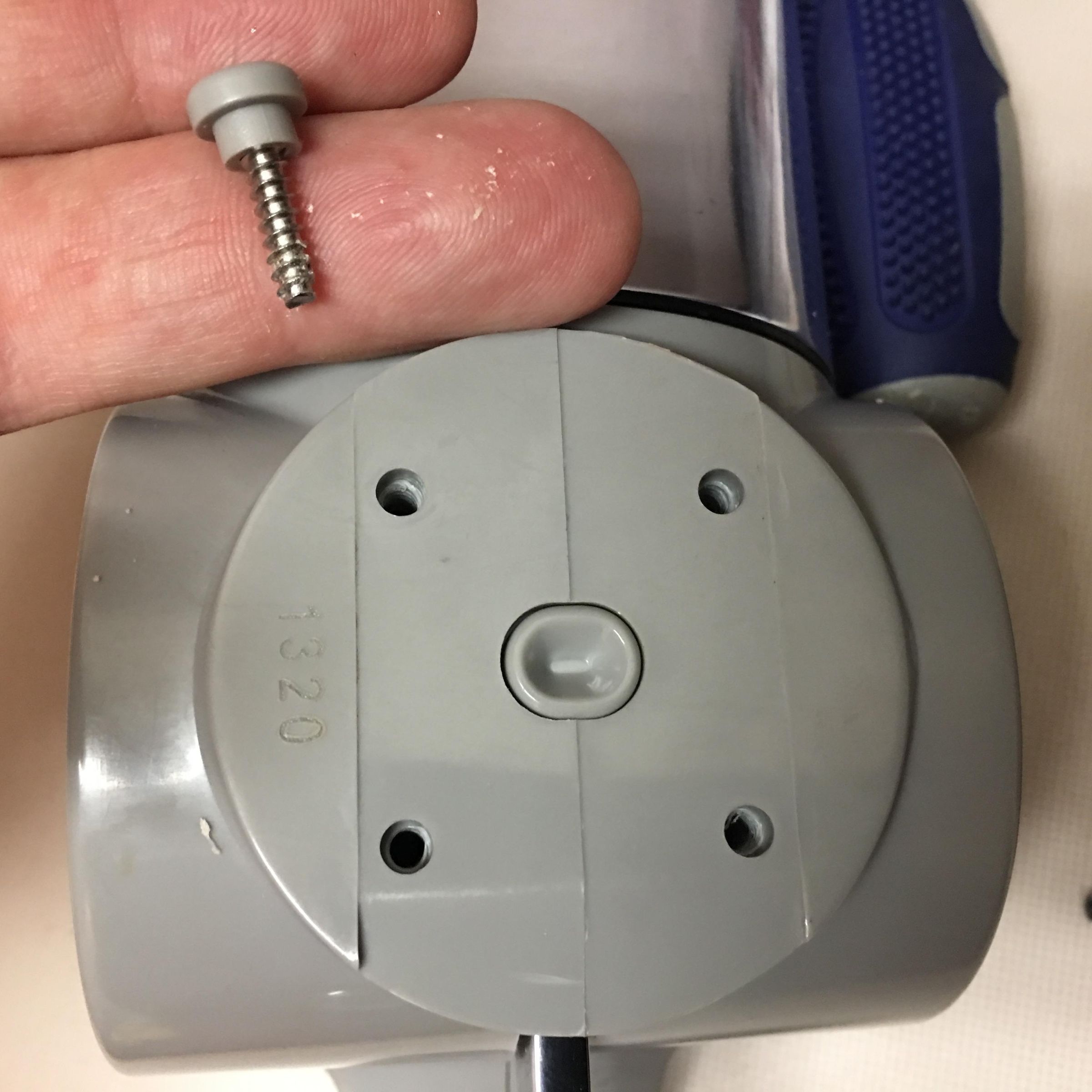 SimpleHuman Wall Mount Soap Pump Dispenser Repair : 14 Steps ...