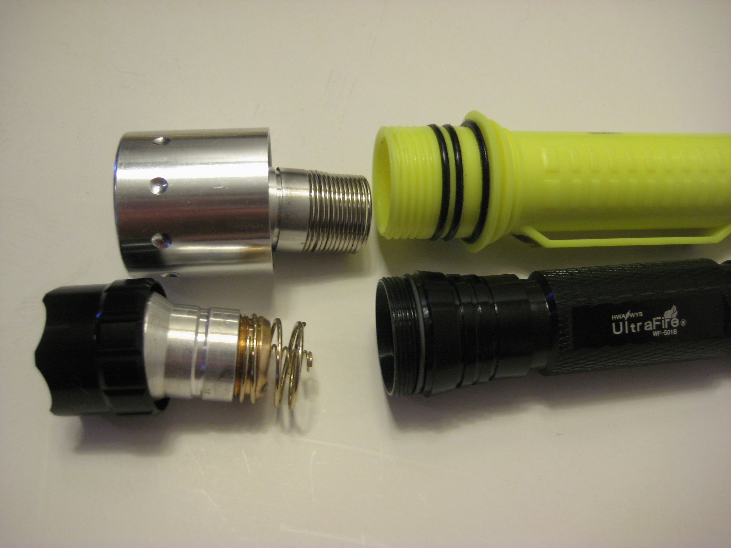UV / Fluorescent SCUBA Dive Light (Trivial) : 3 Steps - Instructables