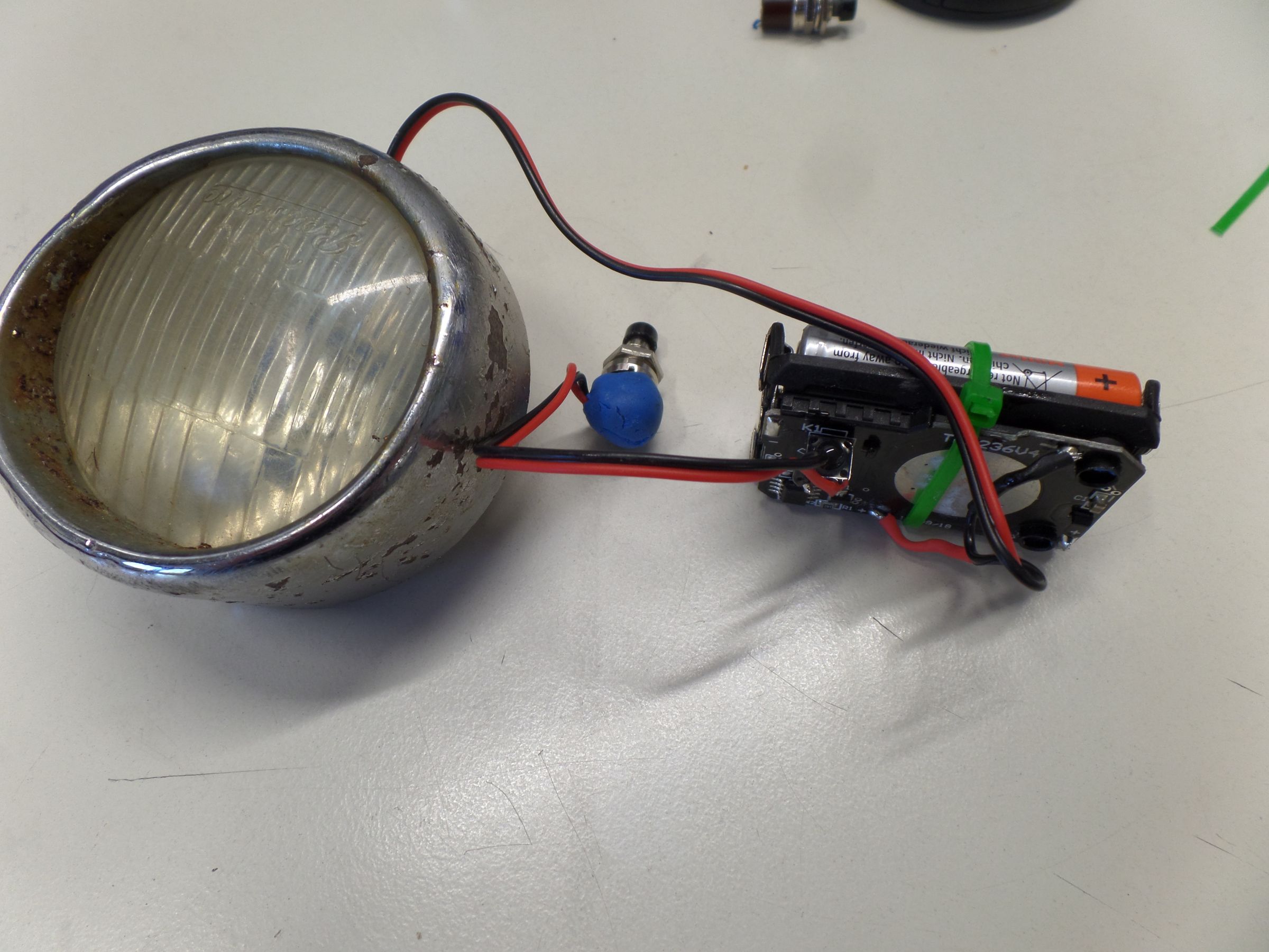 Fit a Digital Speedo and LED Lighting Into a Vintage Bicycle ...