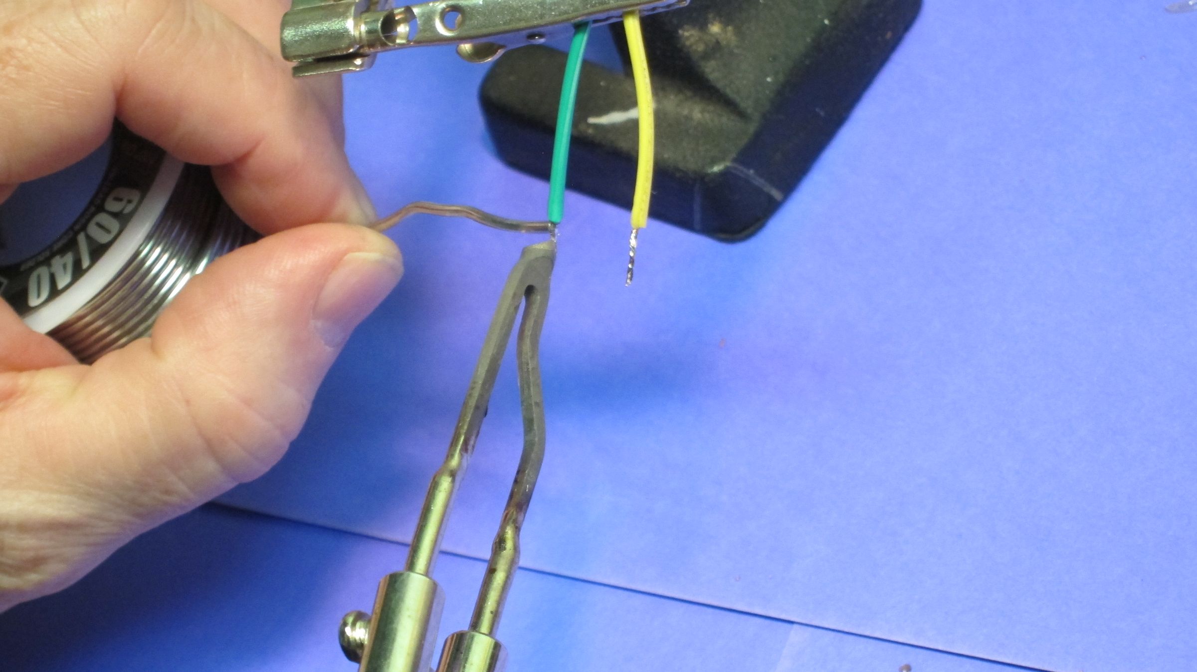 FTC - Encoder Cables for AndyMark NeveRest Motors : 9 Steps - Instructables