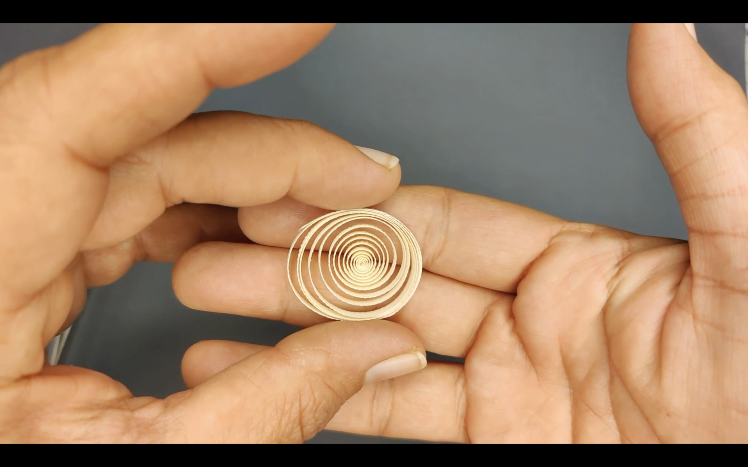 Paper Quilled Ornamental Dangler DIY : 13 Steps (with Pictures ...